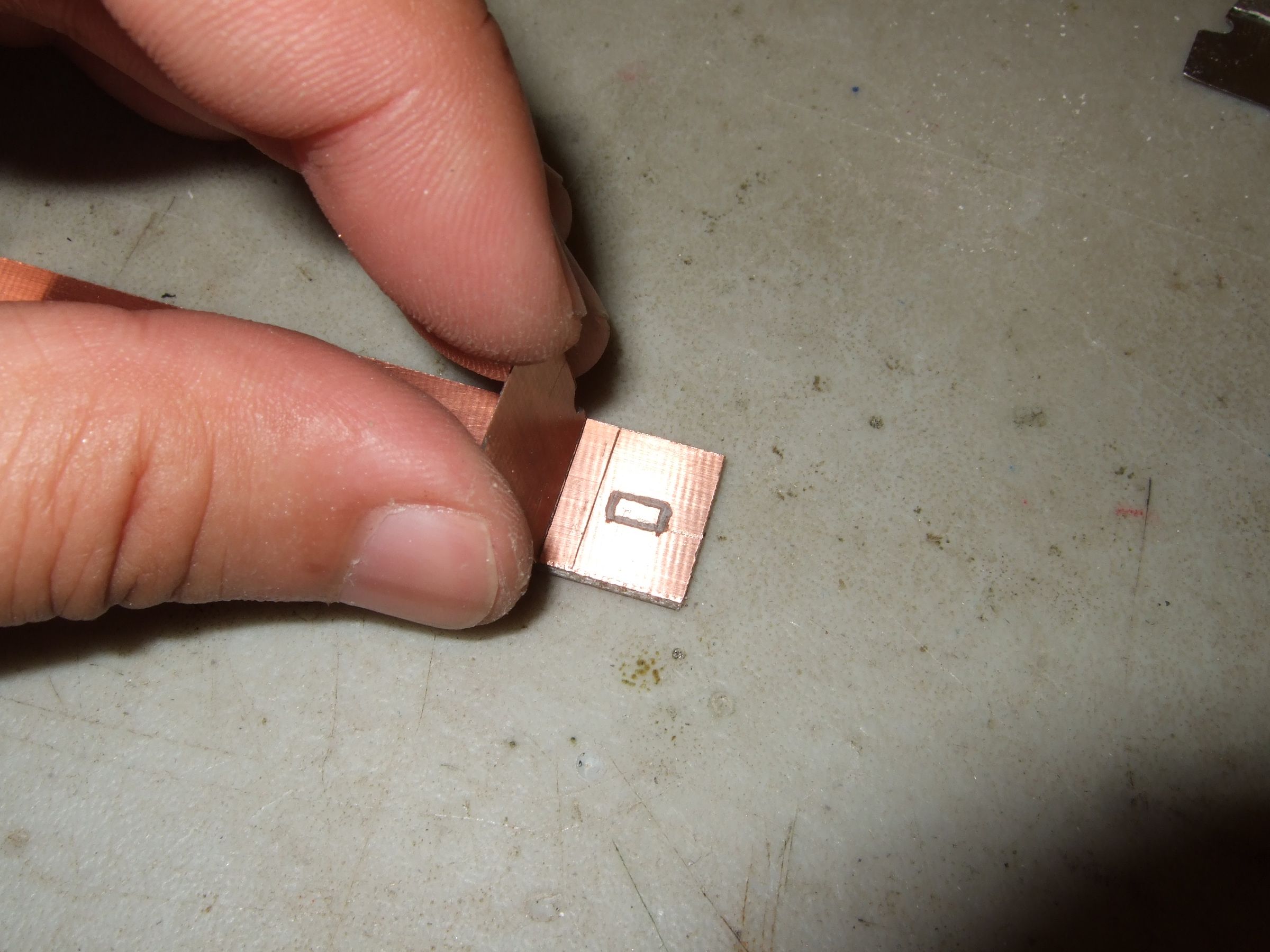 Super Overcomplicated, Overengineered Battery Holder... : 13 Steps ...