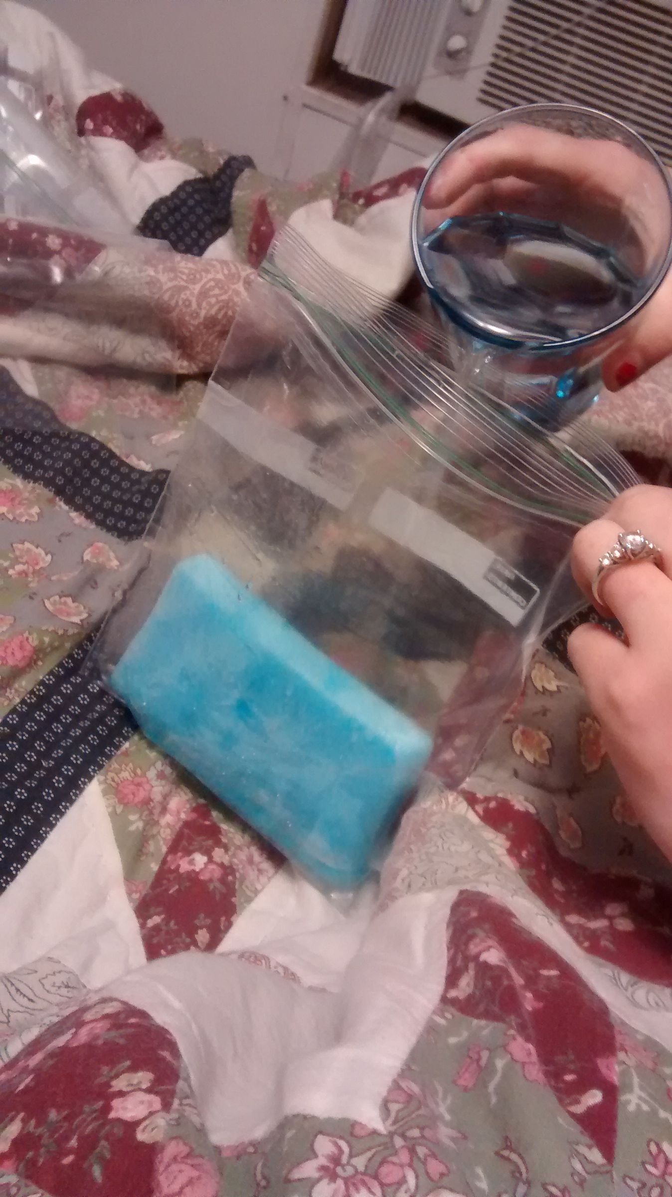 Kitchen Sponge Ice Packs - Instructables