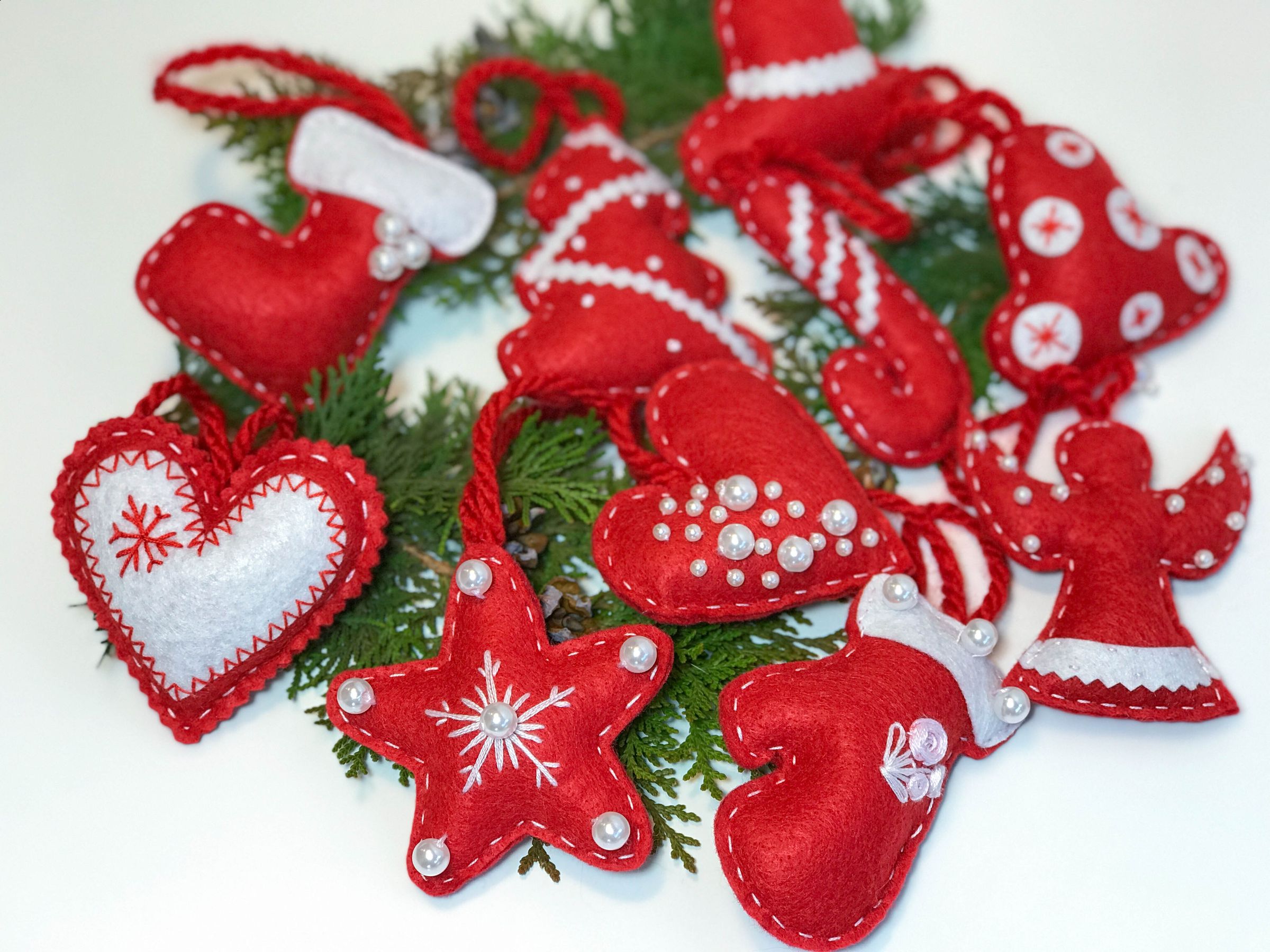 Christmas Ornaments Set : 11 Steps (with Pictures) - Instructables