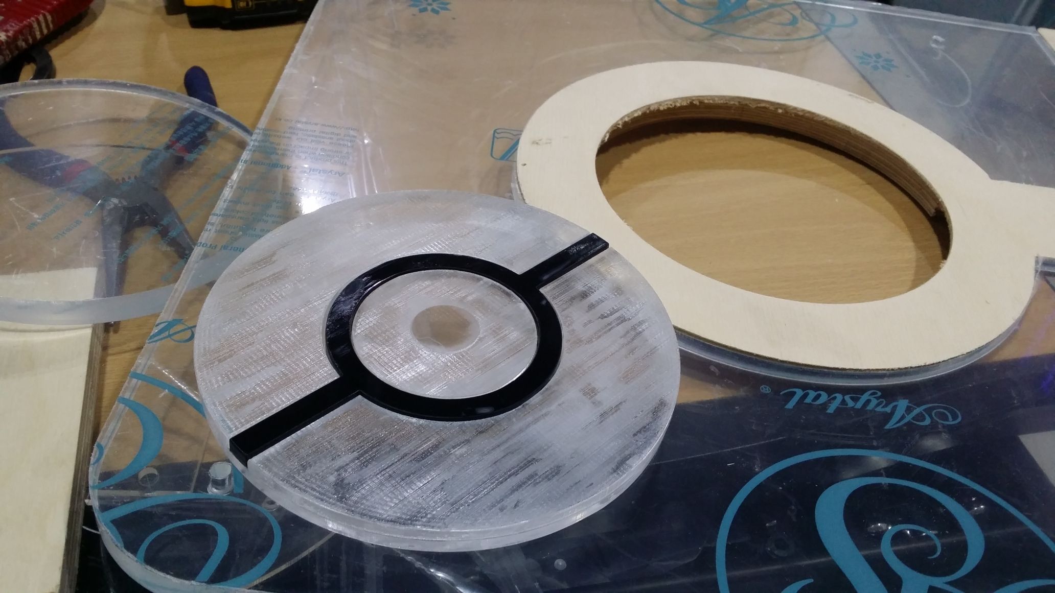 Pokémon PC Case / 포켓몬 피씨 케이스 : 5 Steps - Instructables