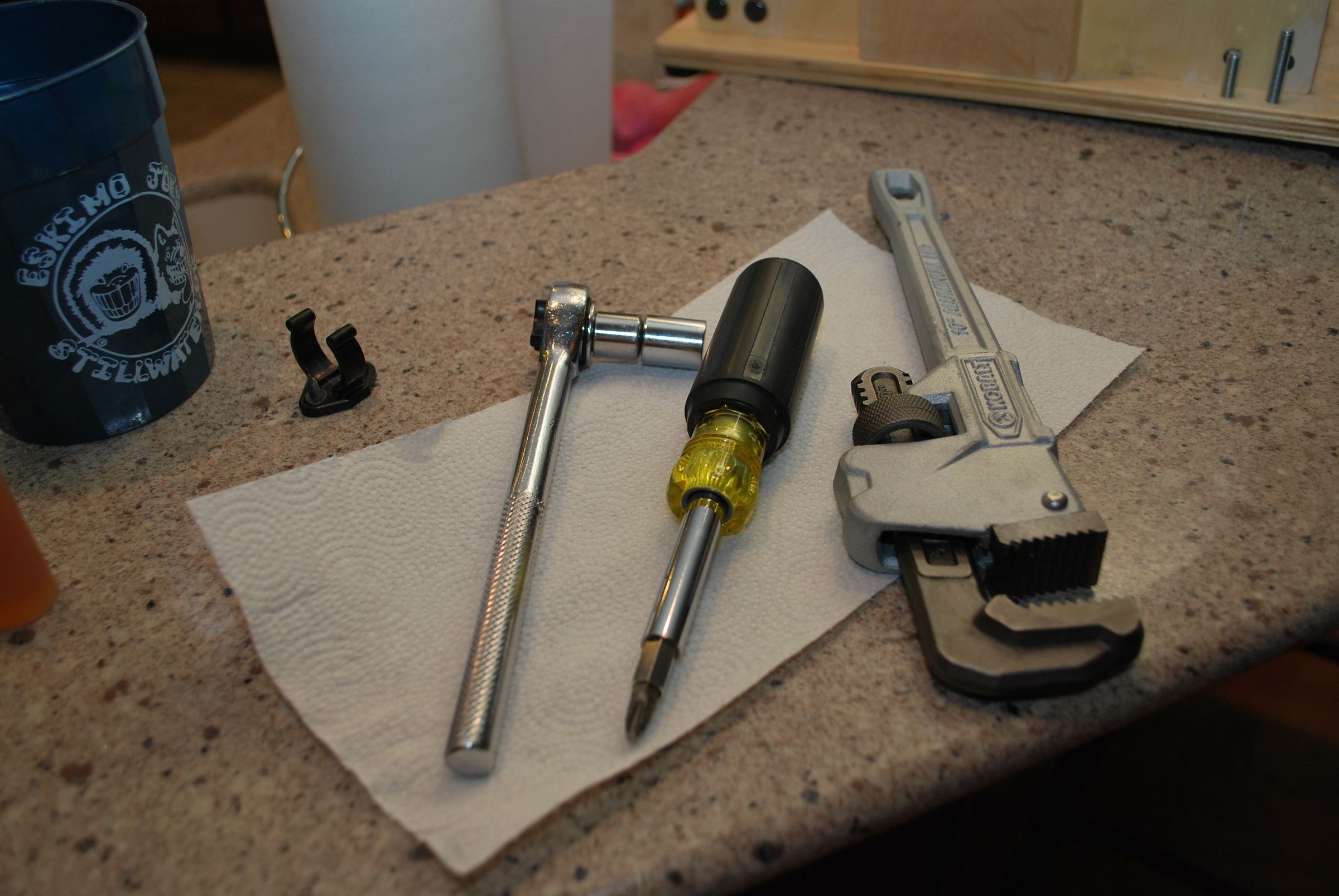 Merlin Tree Spinning Wheel Dis-assembly and Re-Assembly : 9 Steps (with ...