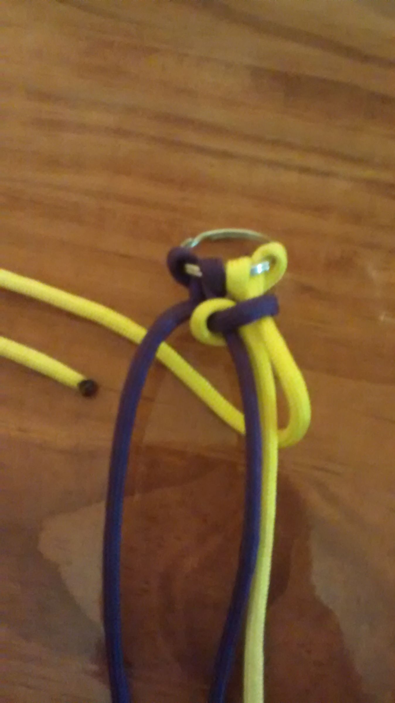 Paracord Snake Stitch : 9 Steps - Instructables