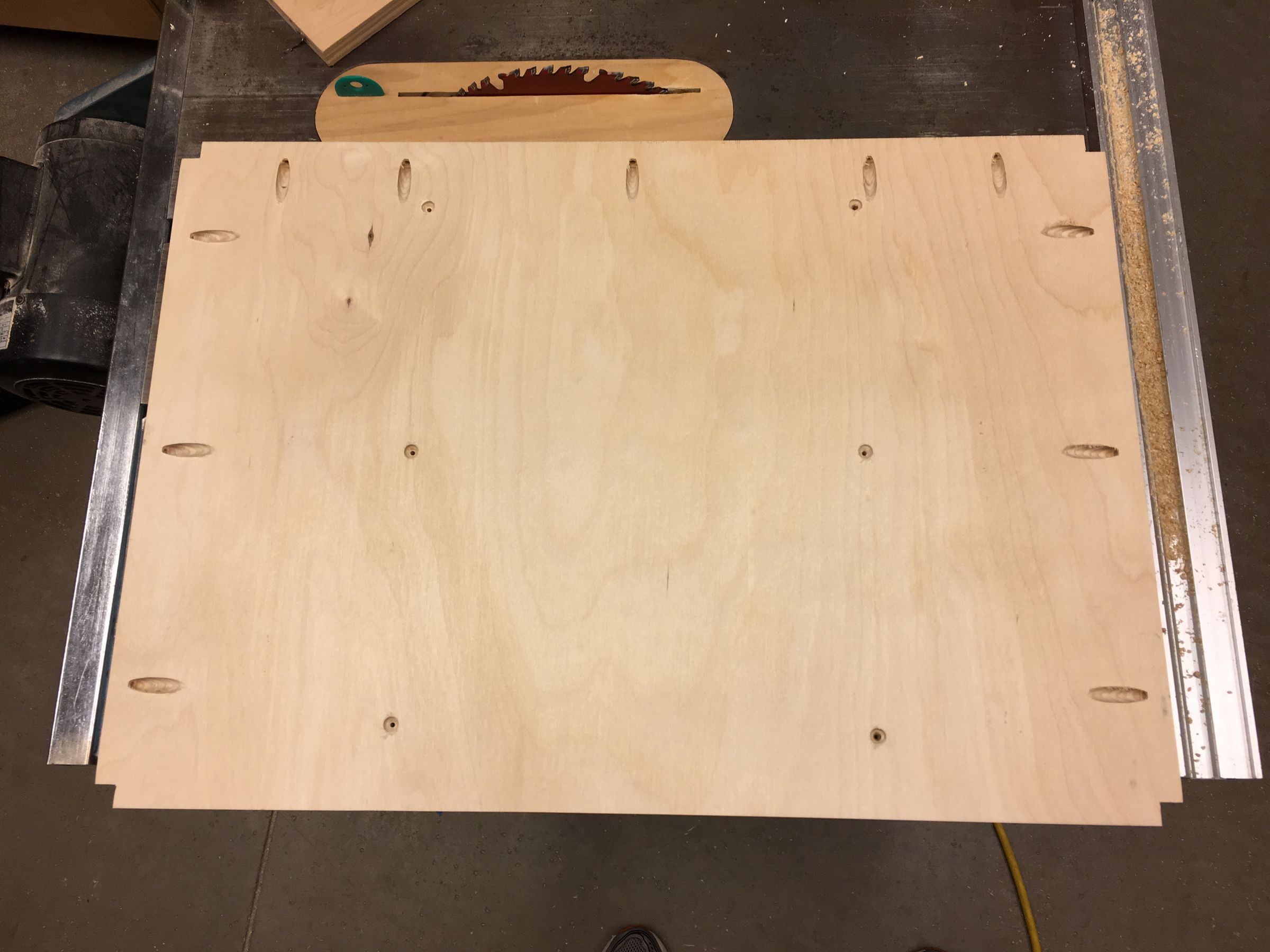 Router Table Major Improvements : 13 Steps (with Pictures) - Instructables