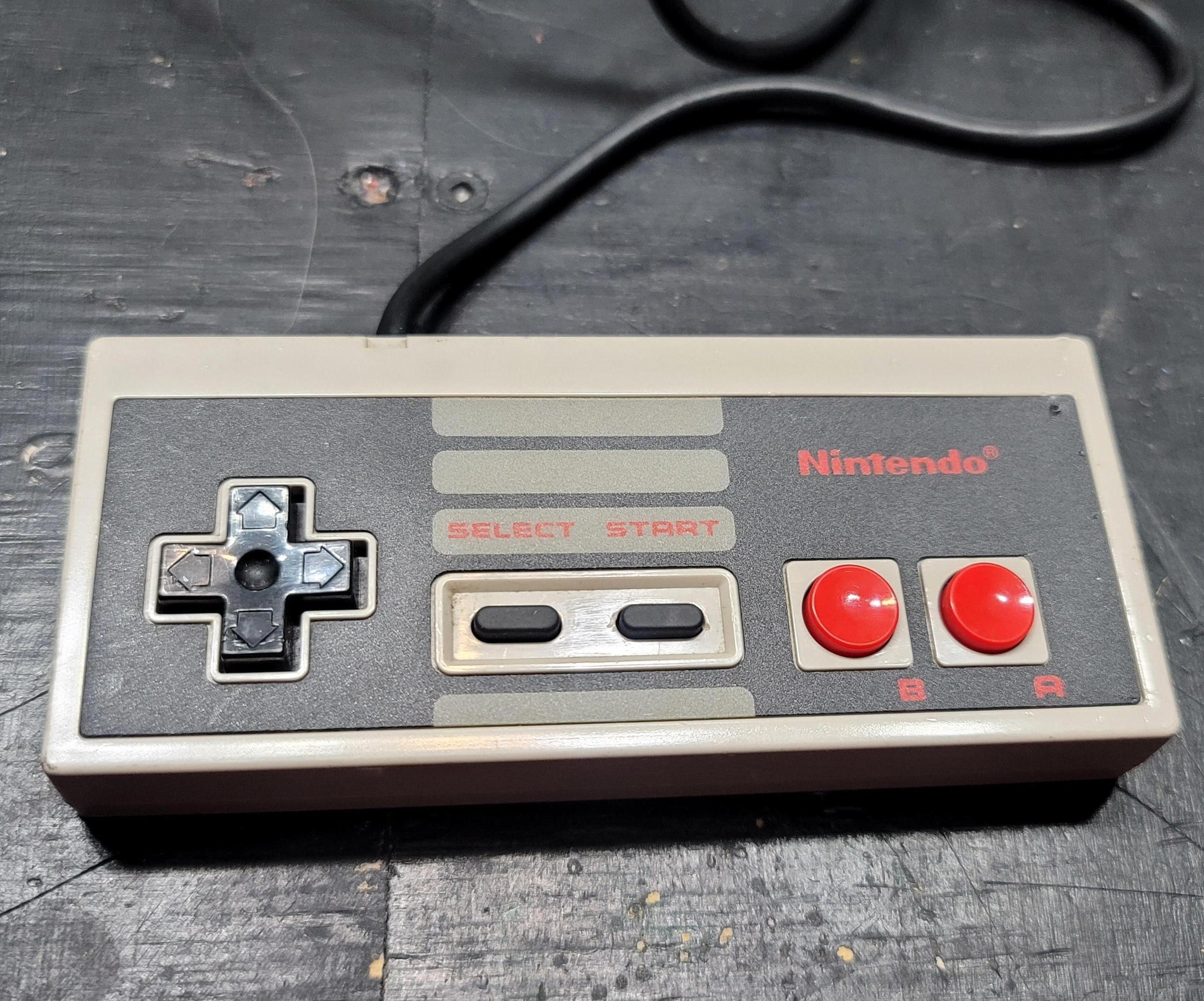 Making a Left Handed NES Controller : 6 Steps (with Pictures ...