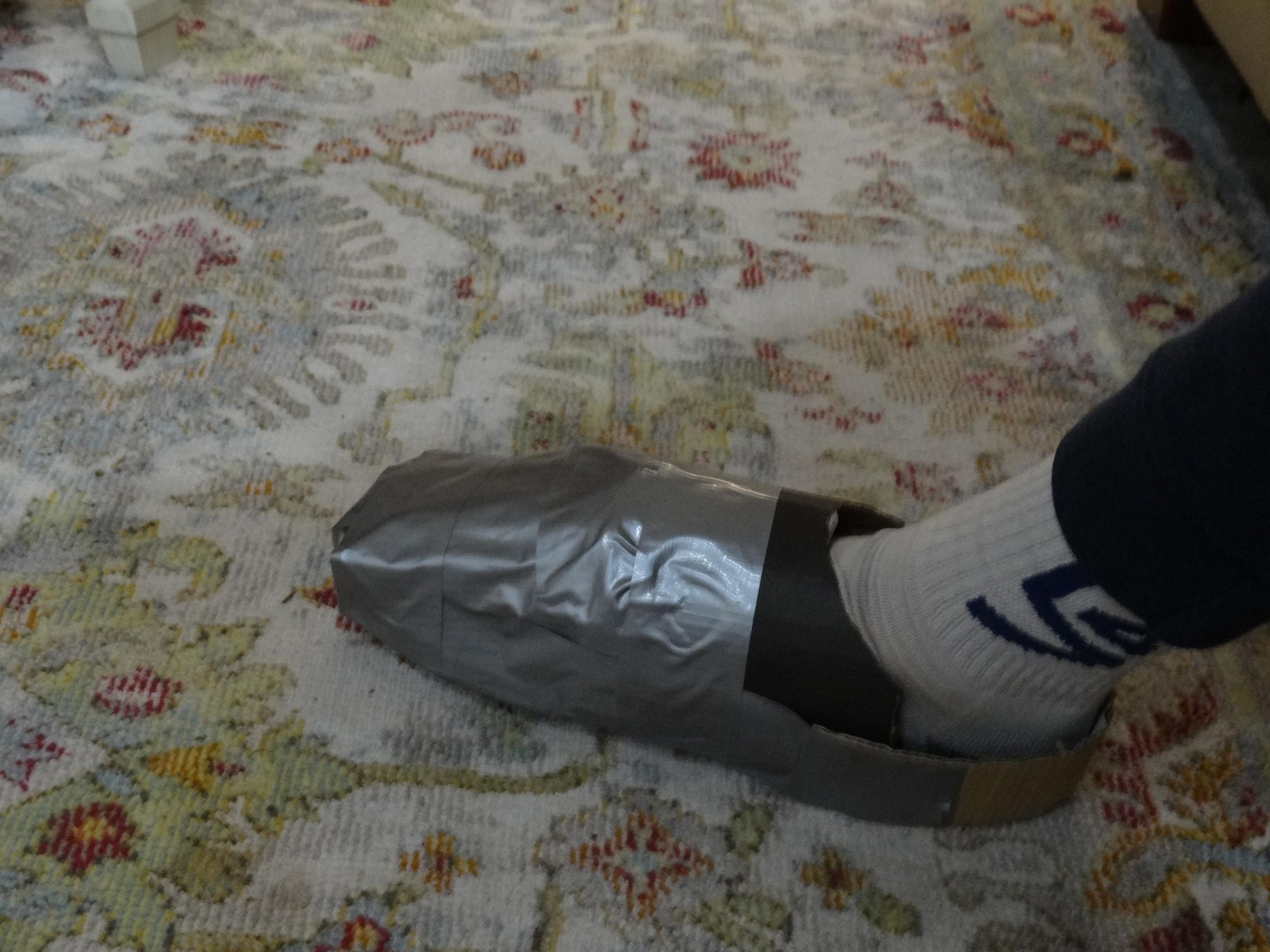 Cardboard Crocs/slippers SUPER EASY! : 8 Steps - Instructables