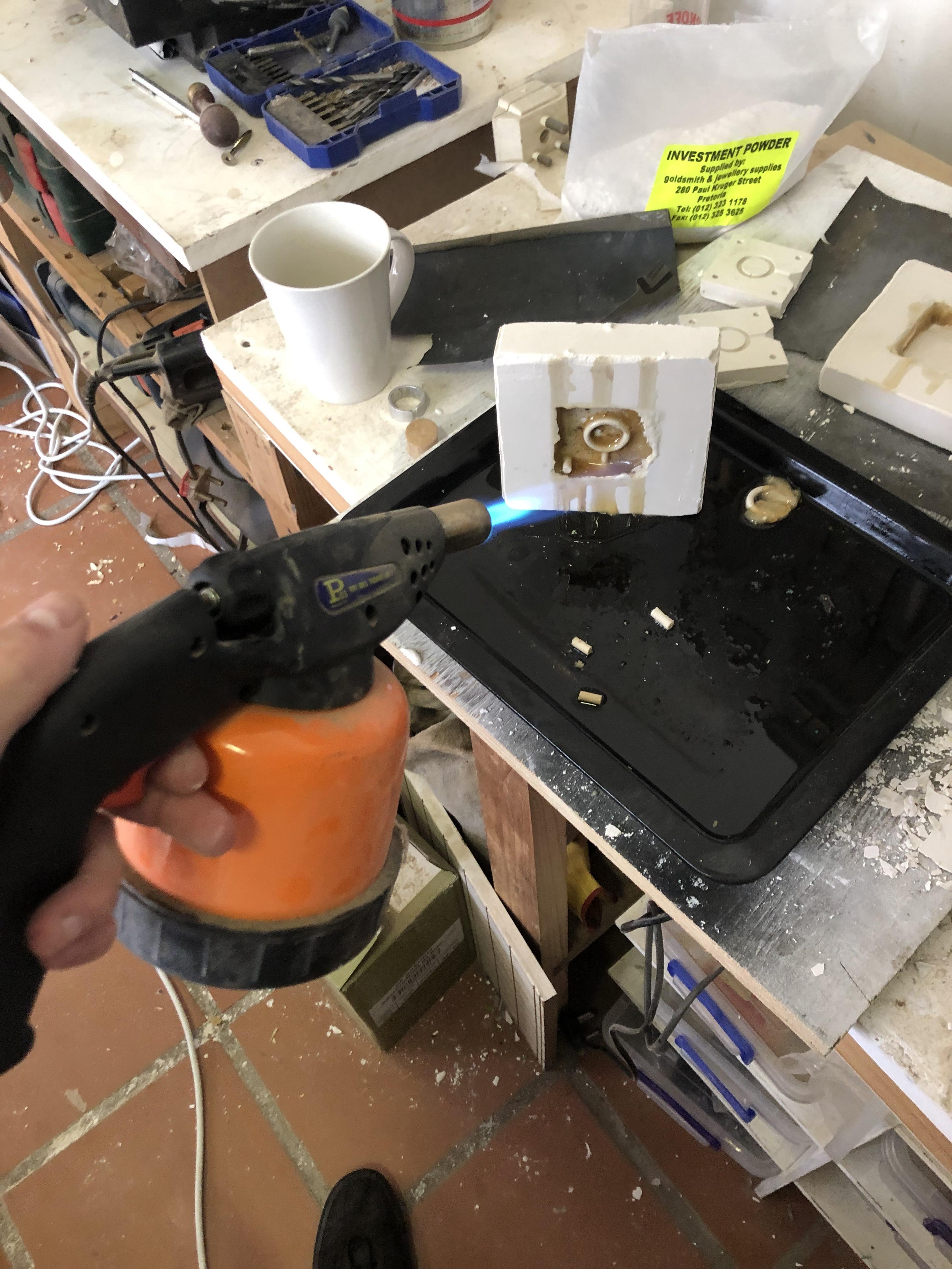 DIY Injection Molding : 9 Steps (with Pictures) - Instructables