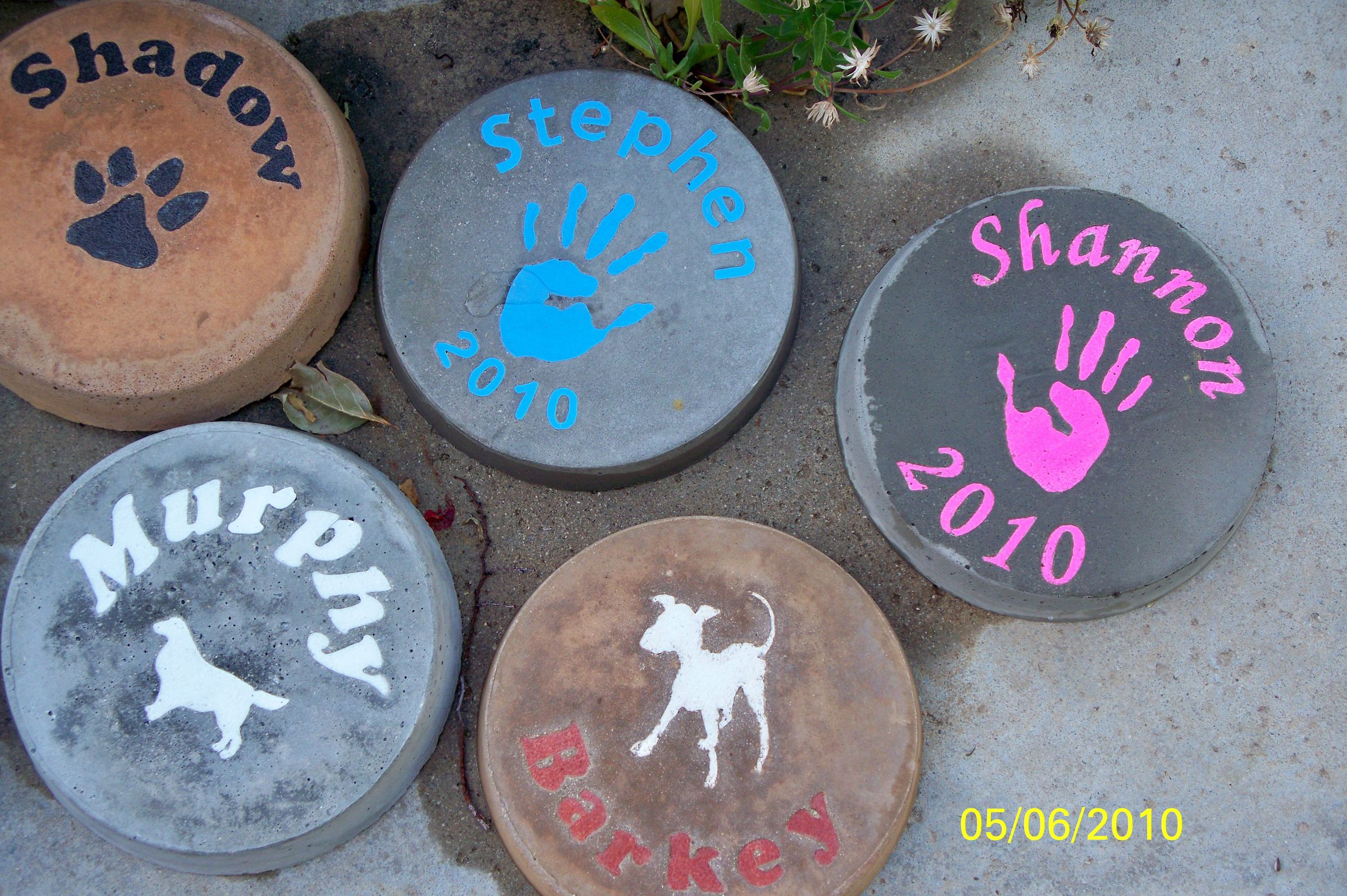 Making "Forever" Hand Print Stones : 9 Steps - Instructables