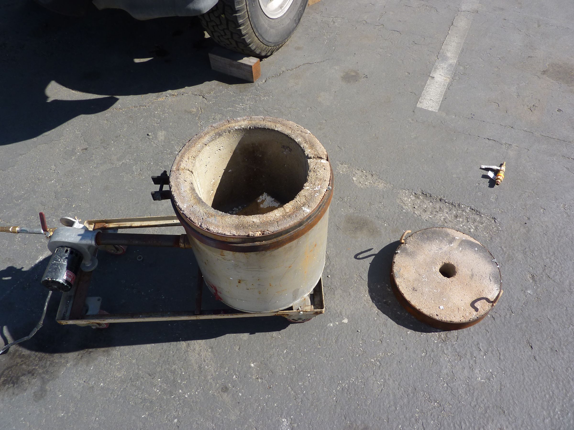 How to Set Up and Run a Casting Furnace : 6 Steps (with Pictures ...