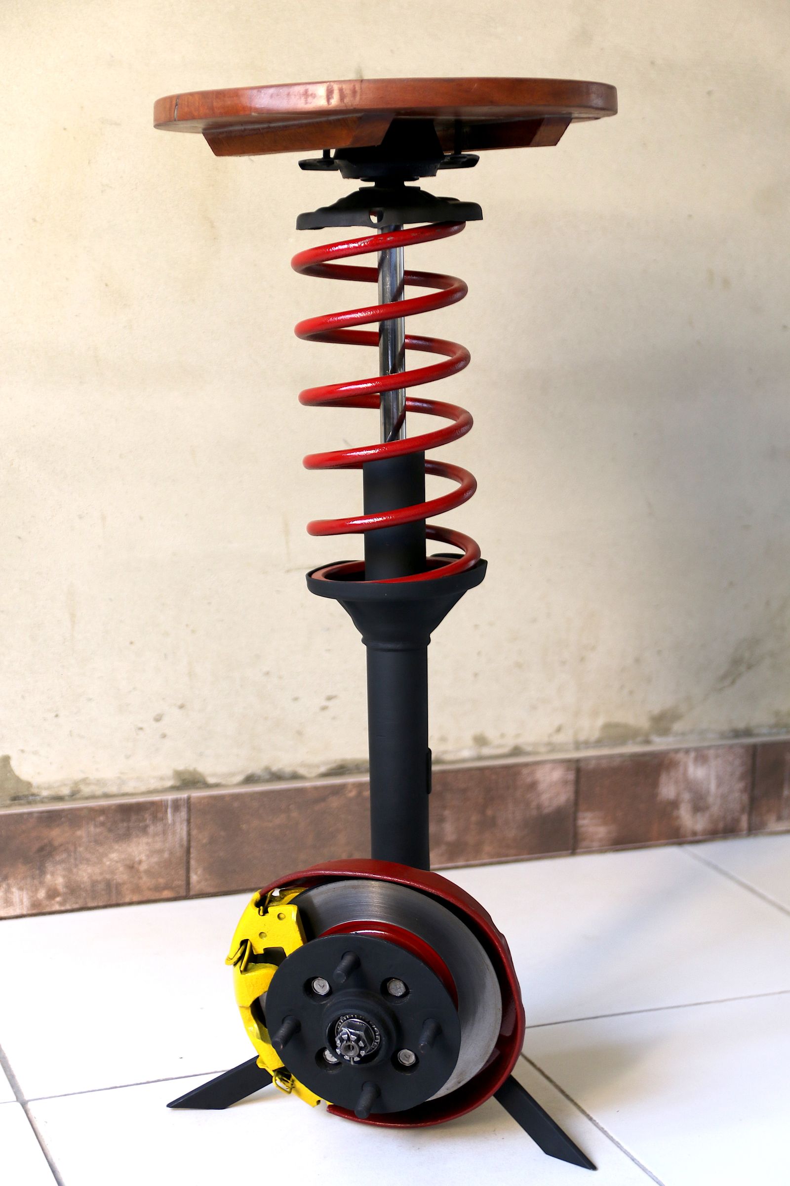 DIY Shock Absorber Stool : 9 Steps (with Pictures) - Instructables