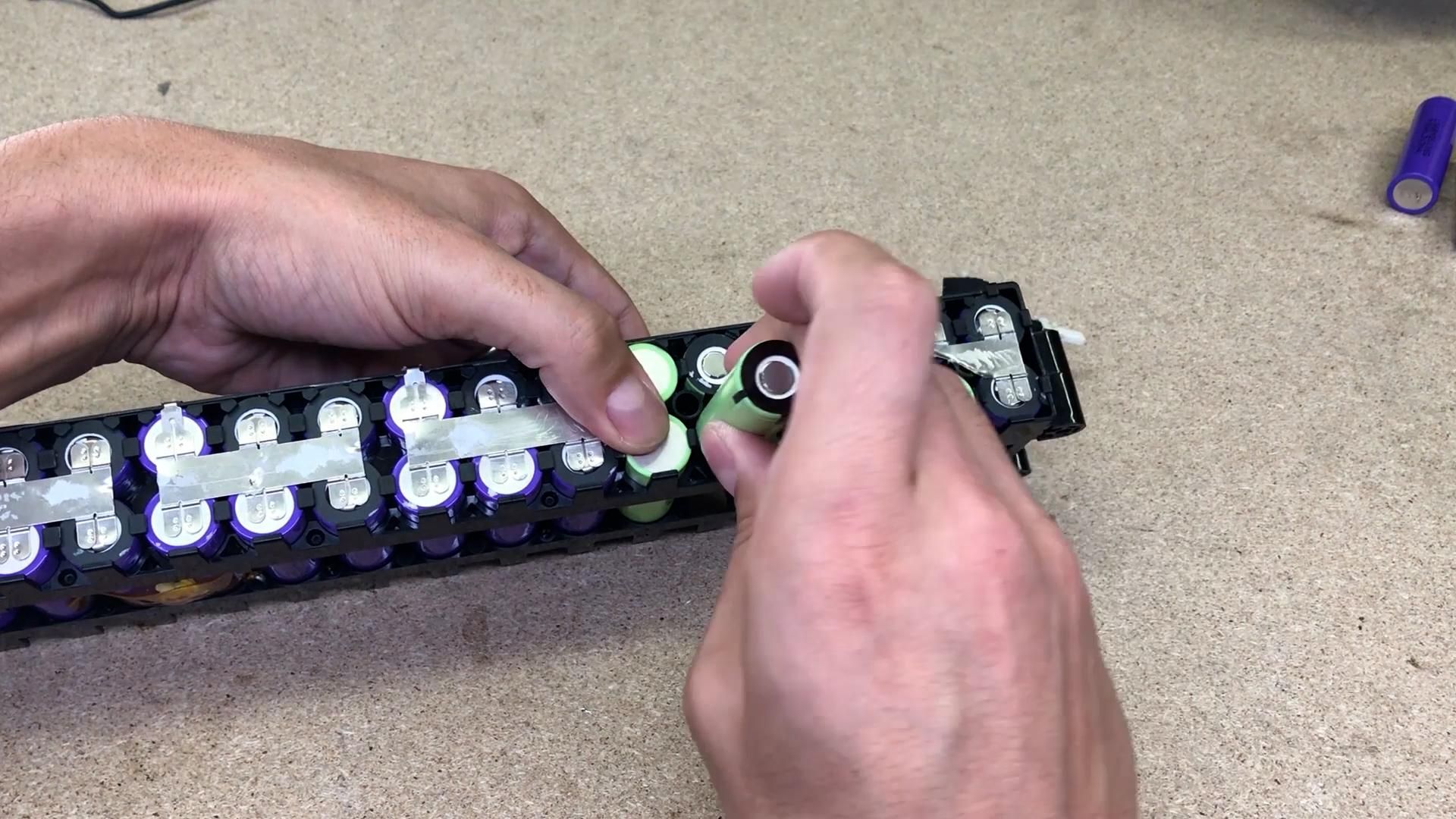 Xiaomi M365 Electric Scooter Battery Repair : 12 Steps - Instructables