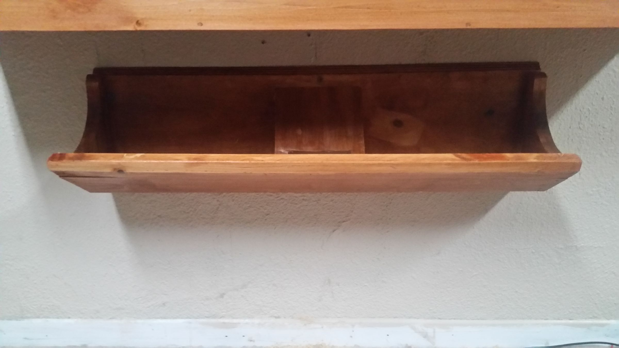 Game Controller Rack AKA the Third Shelf : 4 Steps (with Pictures ...