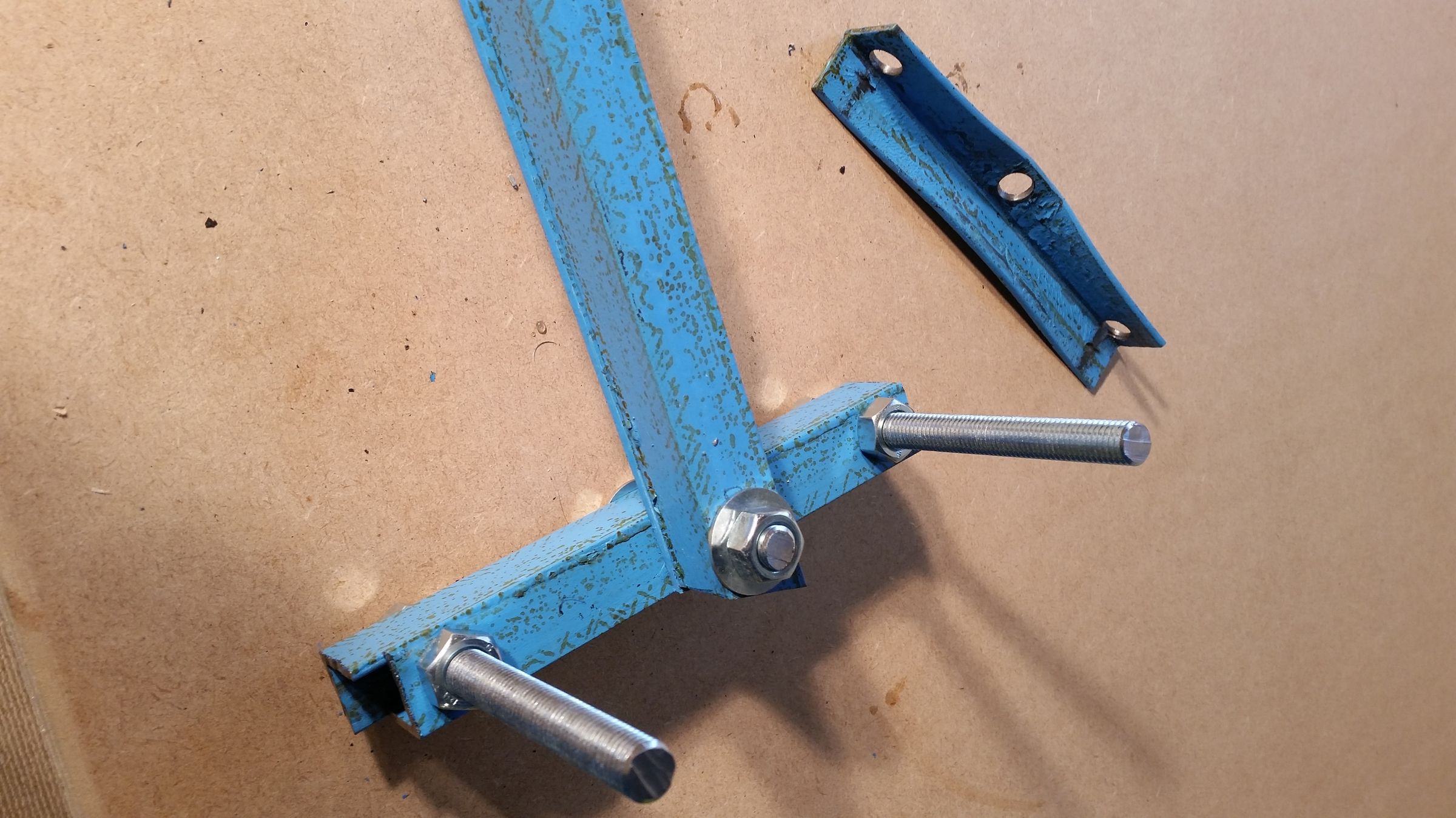Very STURDY and Flat 4'x8' Workbench Table : 10 Steps (with Pictures ...