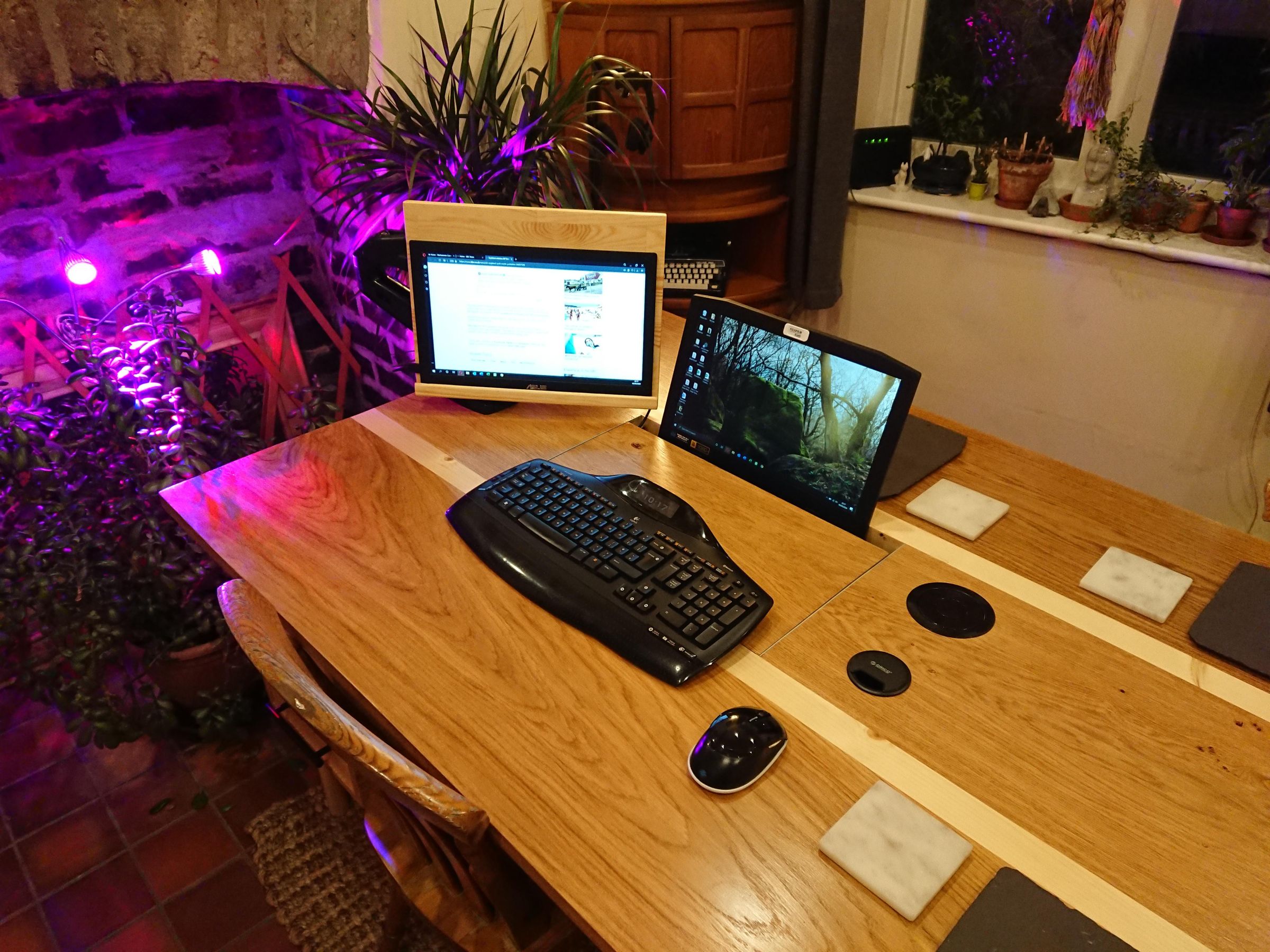 The "Work From Home" Solid Oak & Pine Kitchen Table : 11 Steps (with ...