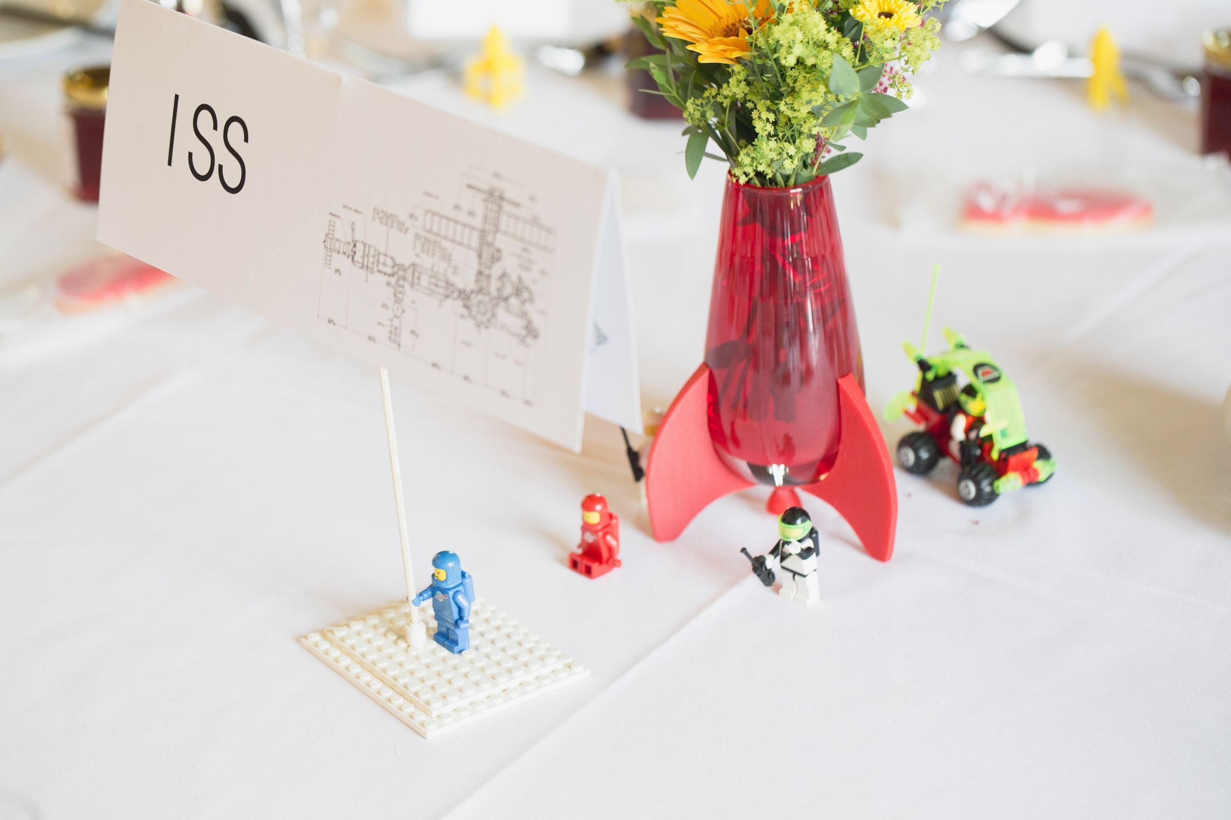 Space Themed Wedding : 13 Steps (with Pictures) - Instructables