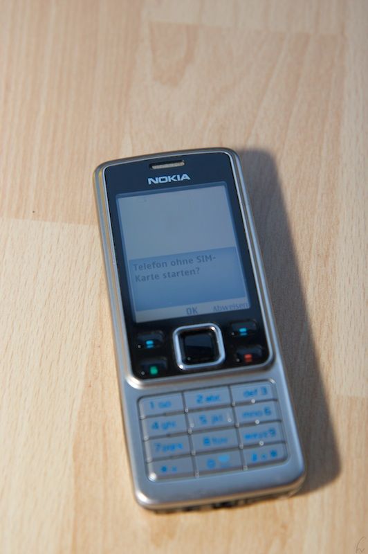 How to Change the LCD of Your Nokia Mobile Phone. : 6 Steps - Instructables