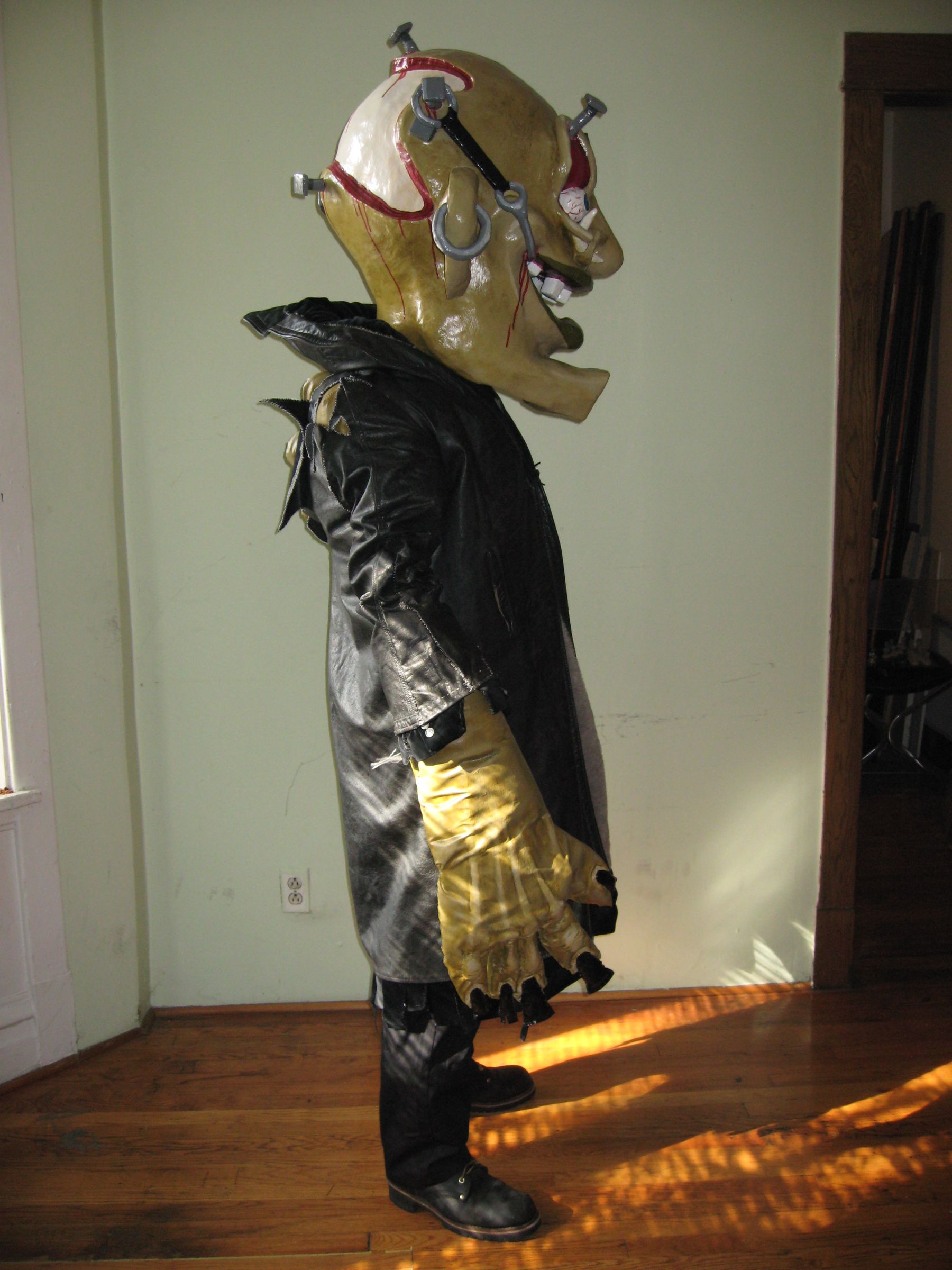 Giant Mask: Horror Head! : 12 Steps (with Pictures) - Instructables