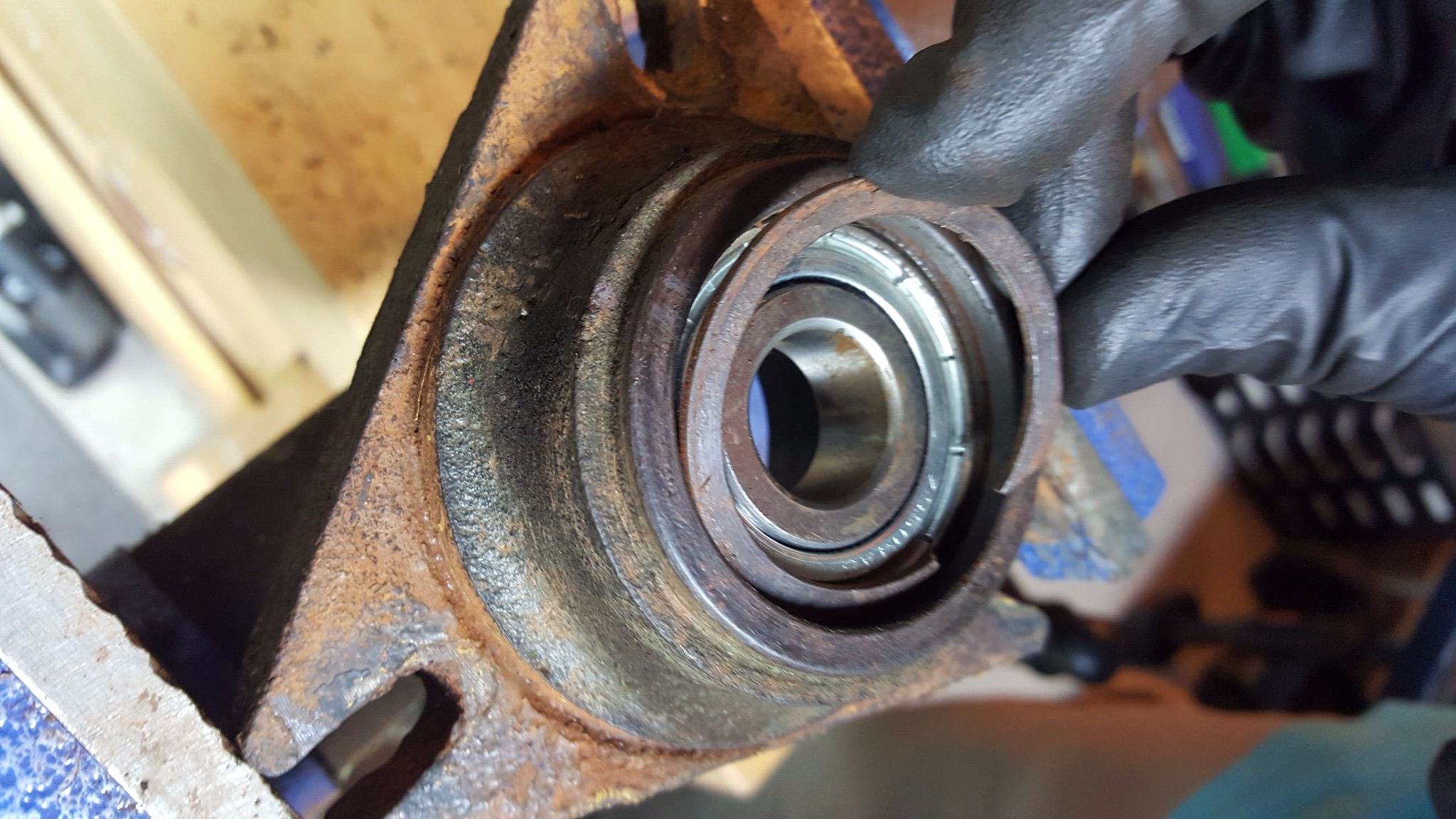 John Deere Mower Deck Spindle Bearing Replacement : 13 Steps (with ...