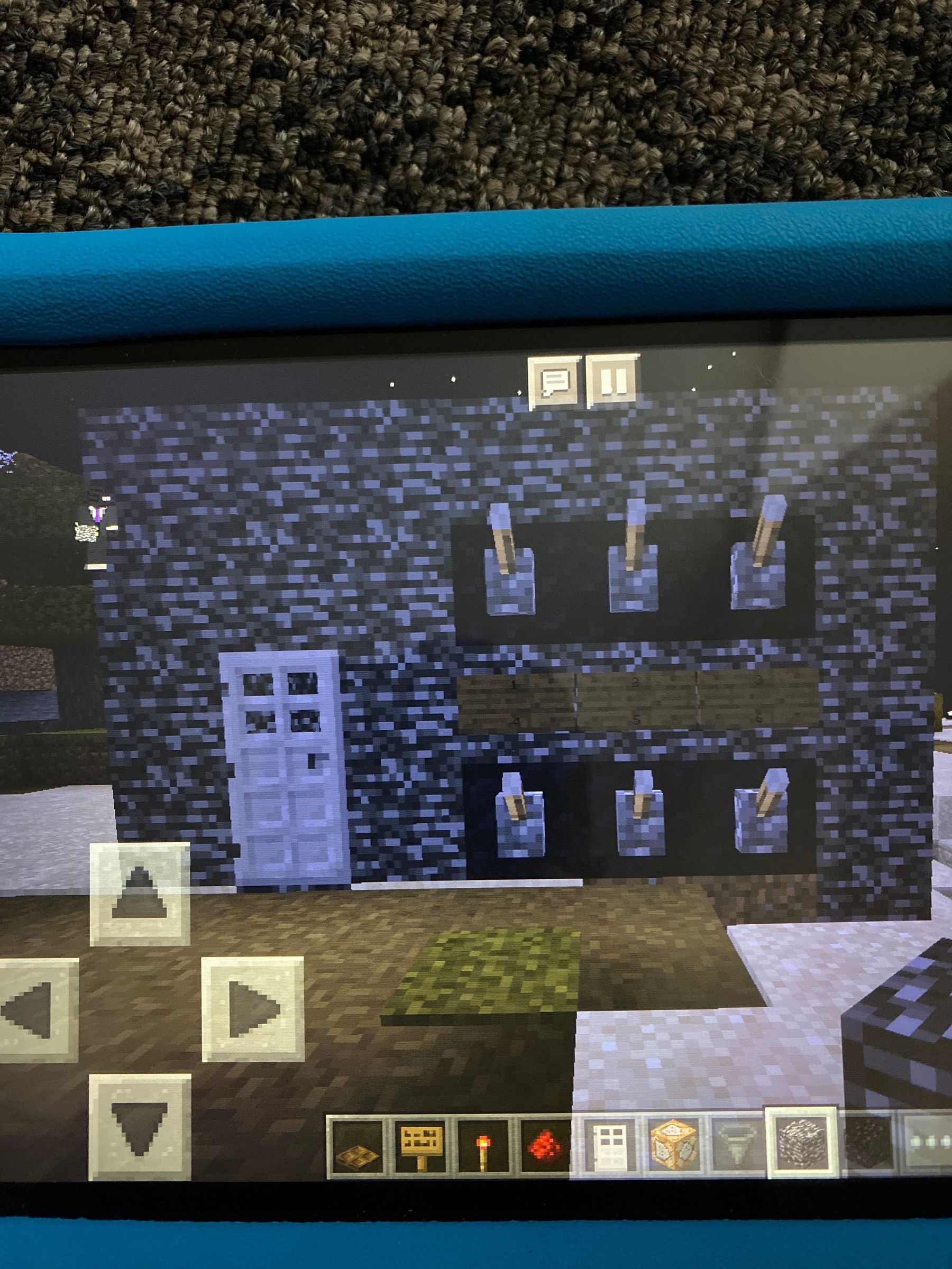 How to Make a Simple Passcode Door in Minecraft : 14 Steps - Instructables