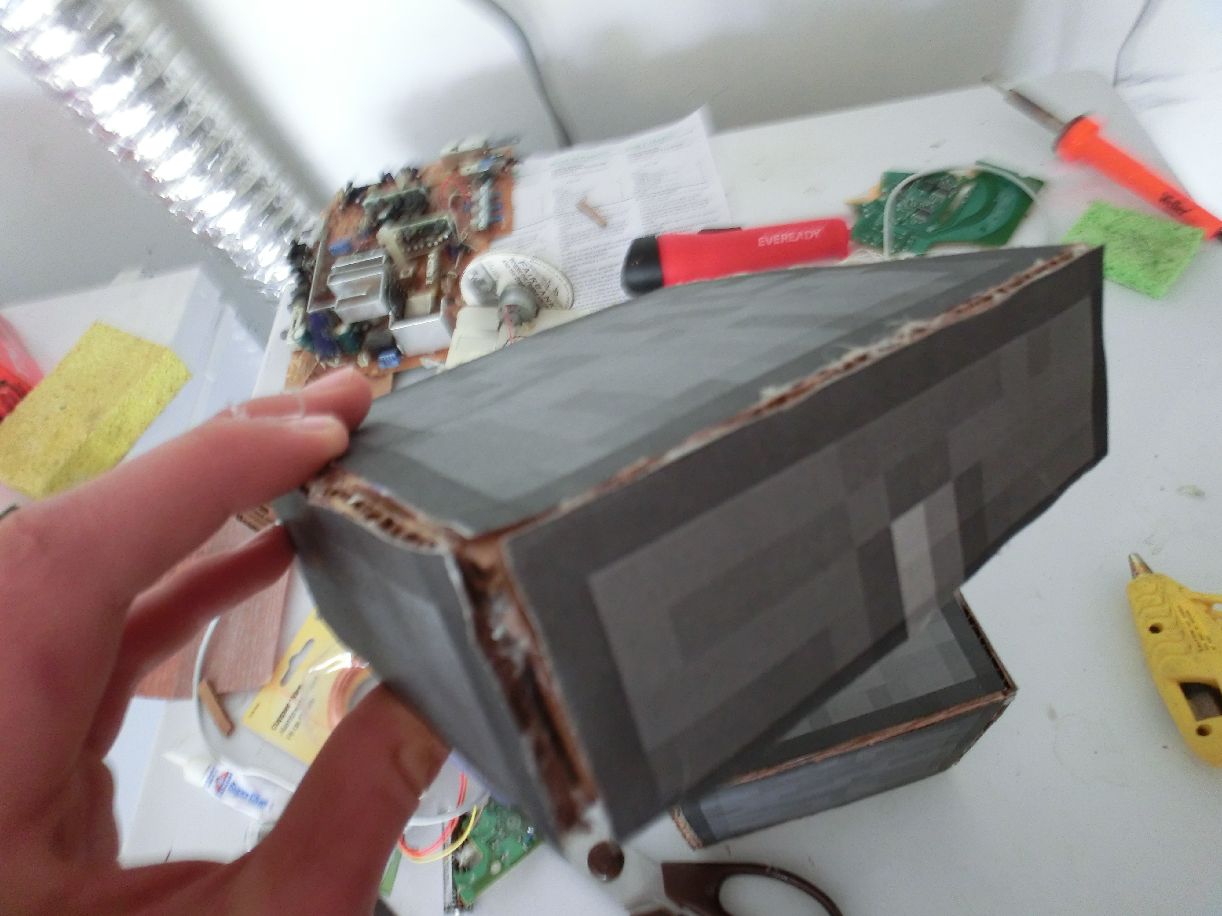 Minecraft Cardboard Chest : 8 Steps - Instructables