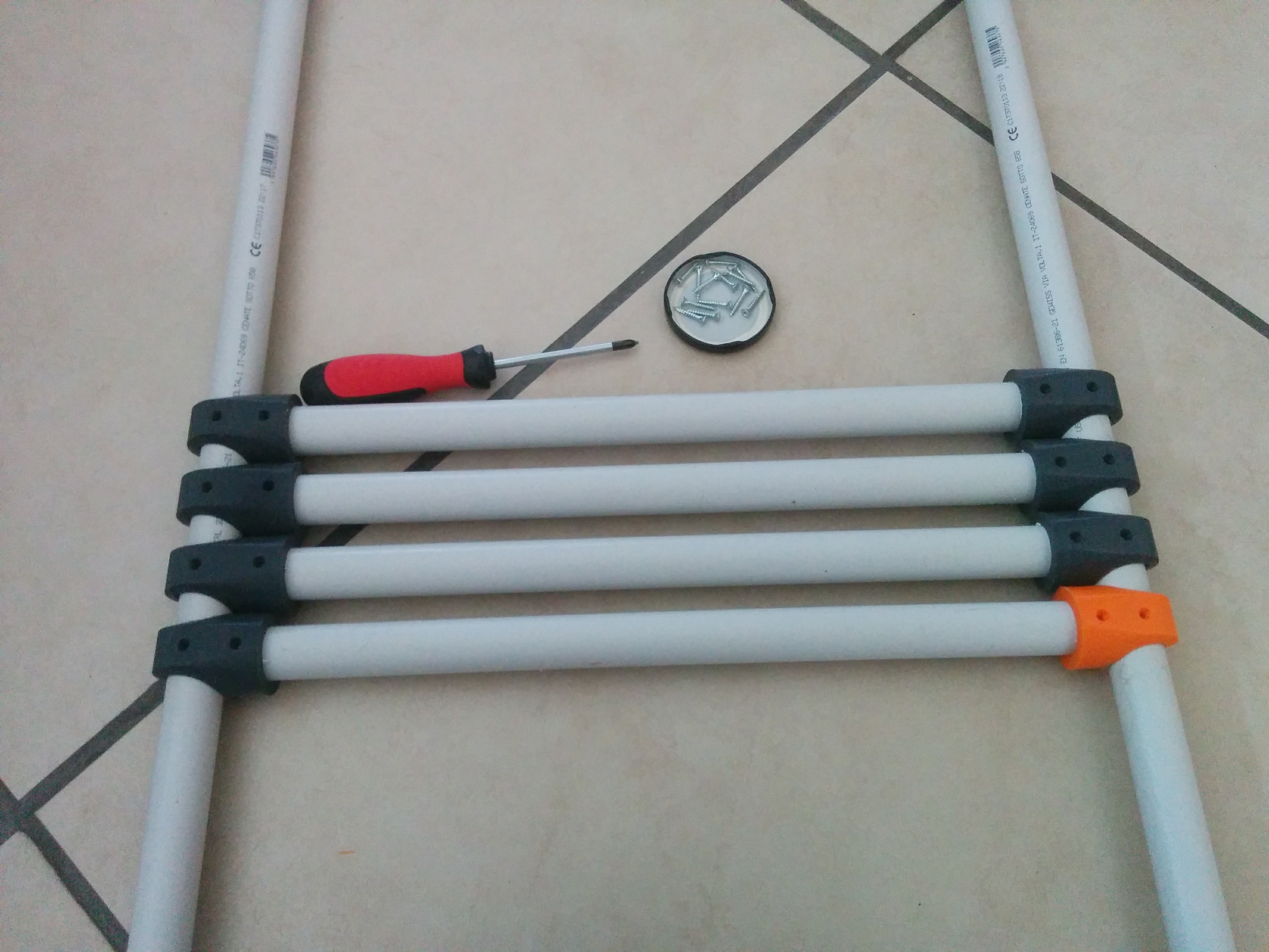PVC Pipe and 3D-Printed Towel Ladder : 5 Steps (with Pictures ...