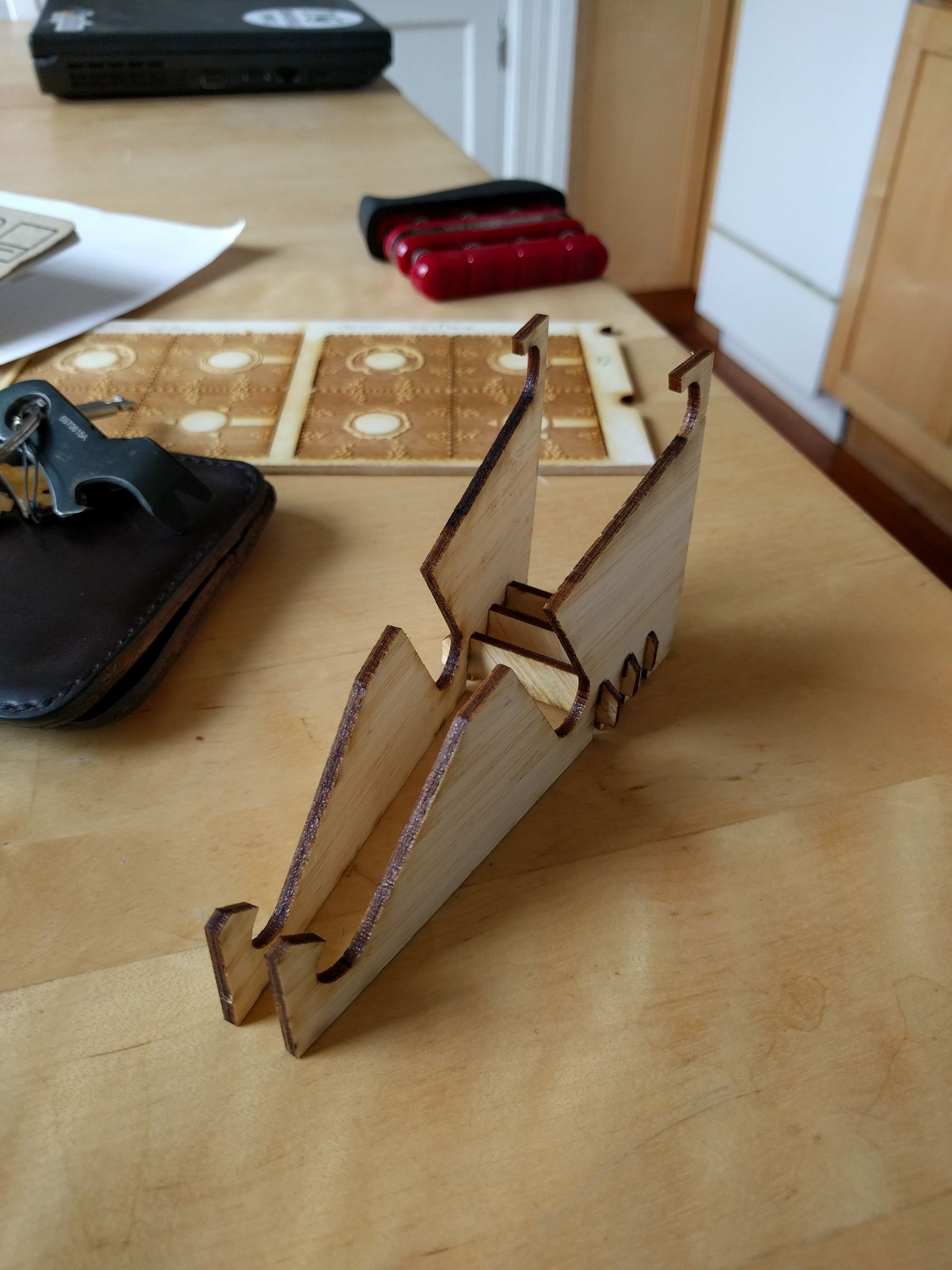 Multi-angle Laser Cut Phone Stand : 4 Steps (with Pictures) - Instructables