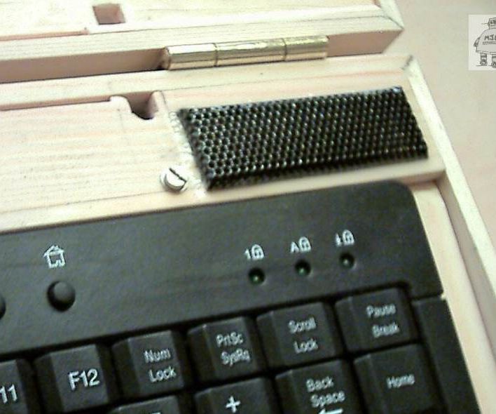 Pinebox Portable Computer Case 3 : 12 Steps - Instructables