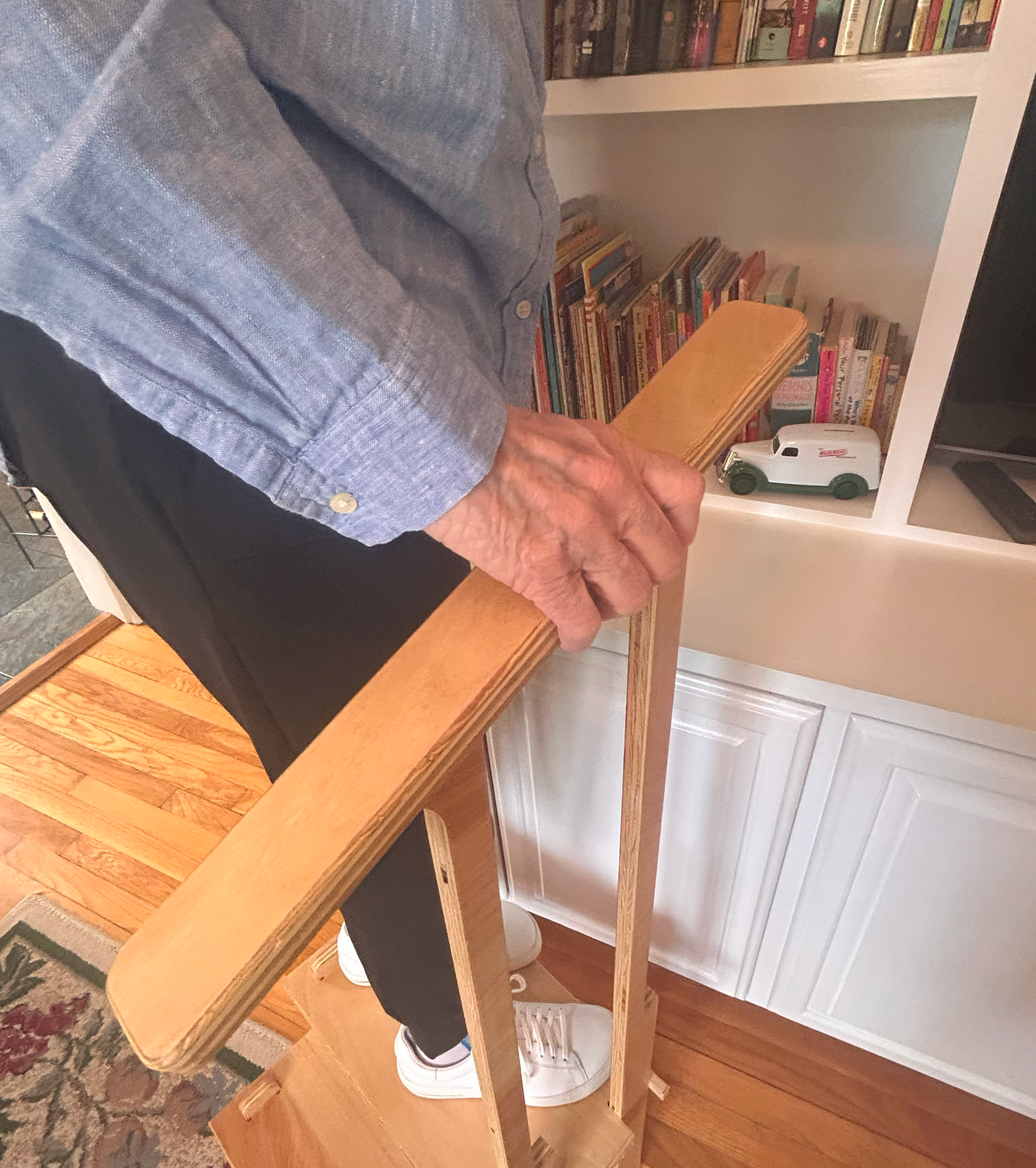 ElevAid: the Mobility Aid Step Stool : 7 Steps (with Pictures ...