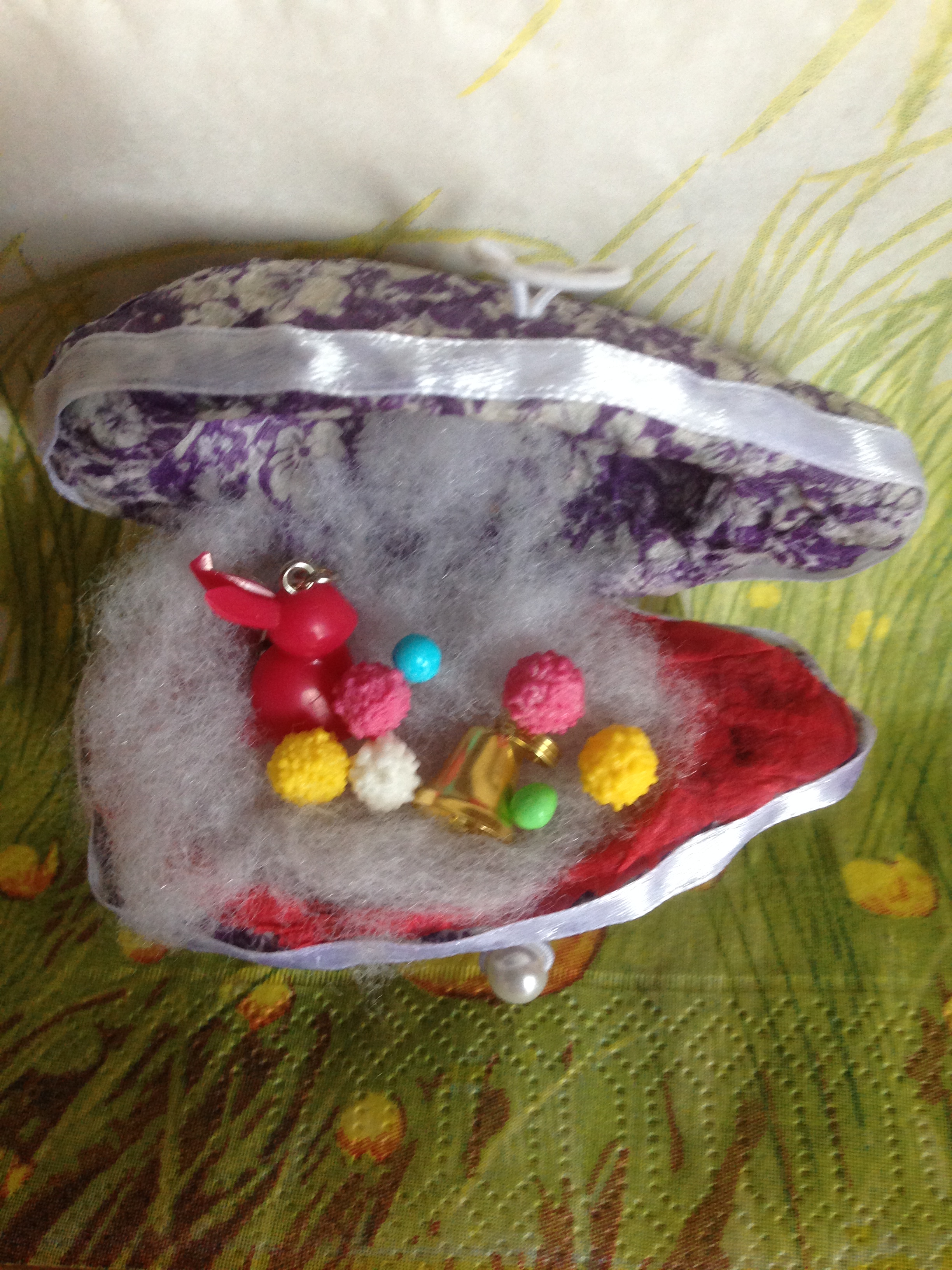 DIY Easter Egg Gift Box : 11 Steps - Instructables