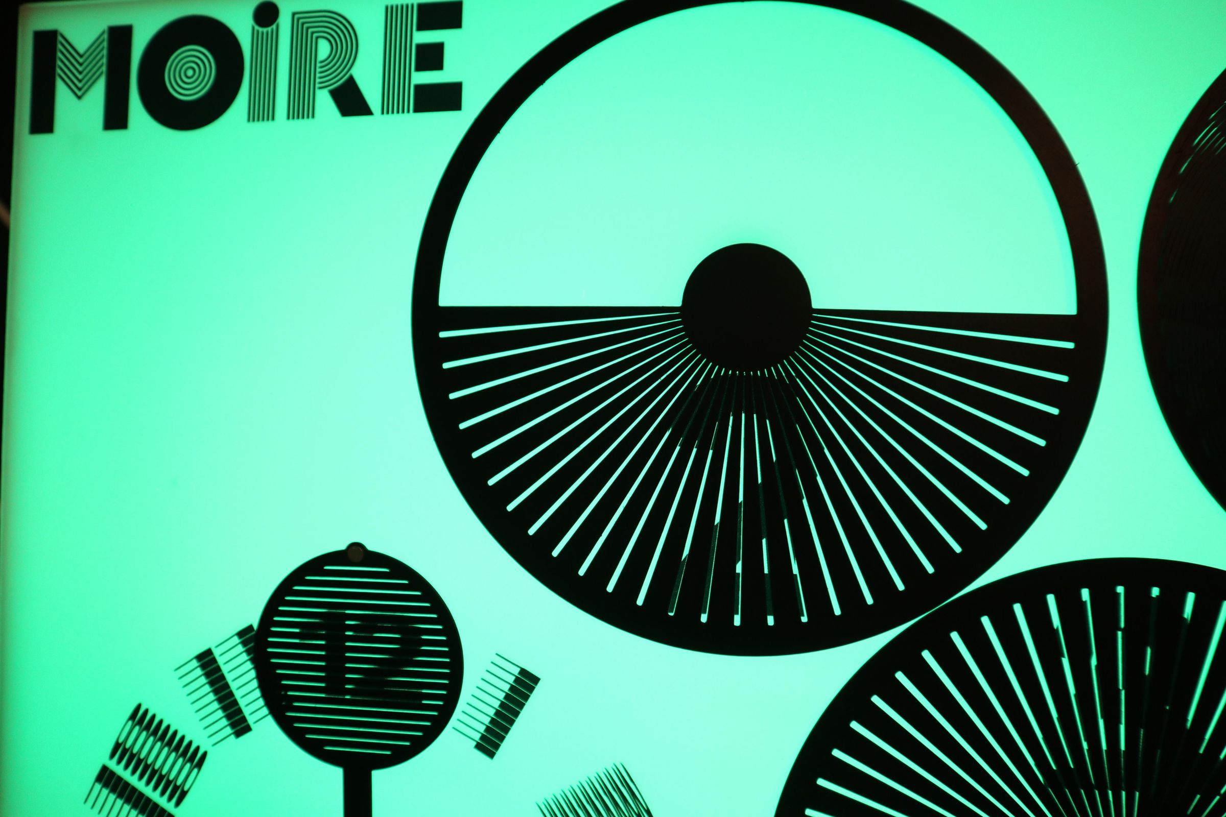 Moiré Clock : 9 Steps (with Pictures) - Instructables