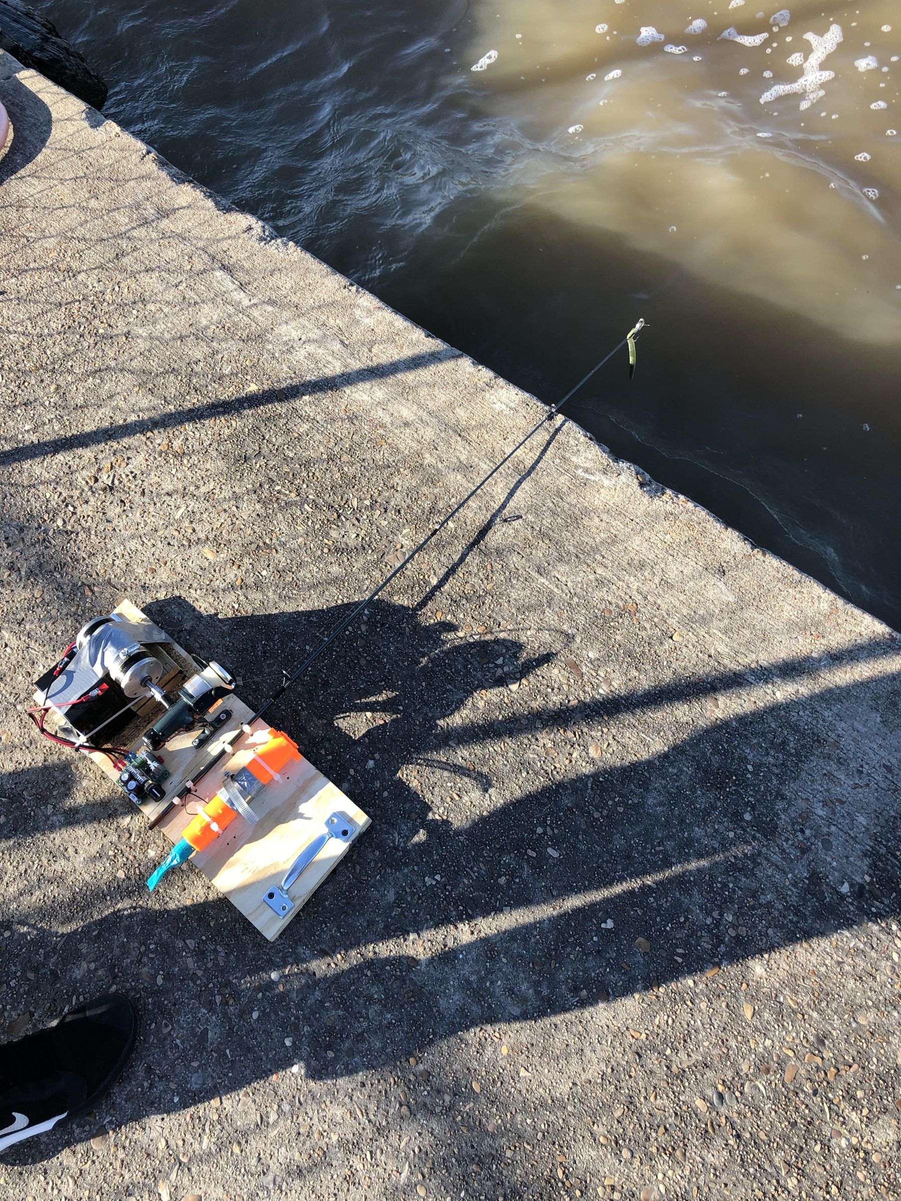 Lightning Pole : 7 Steps - Instructables