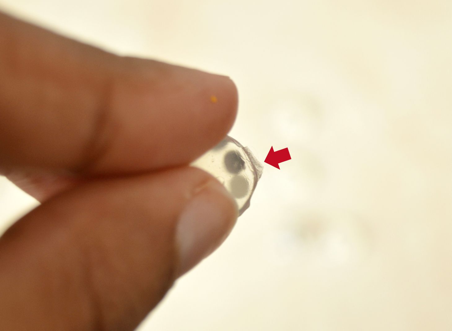 How to Make Sparkling Earrings Using Hot Glue : 11 Steps (with Pictures ...