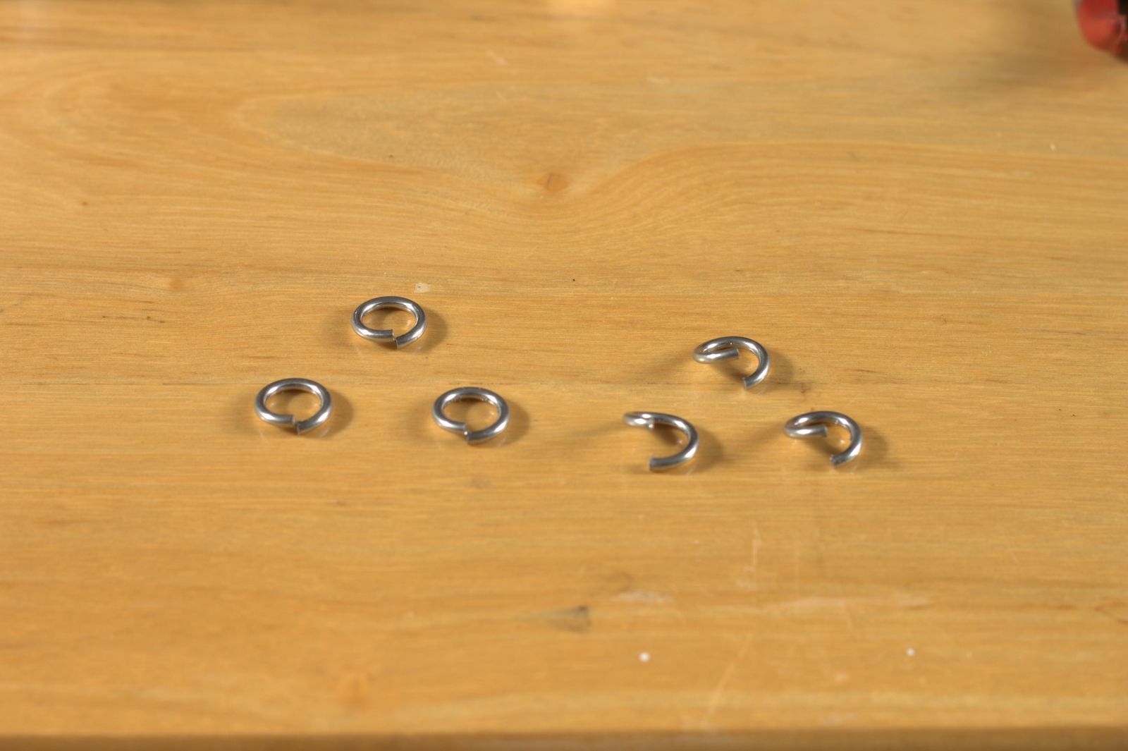 Stretch Chainmail Bracelet : 10 Steps (with Pictures) - Instructables