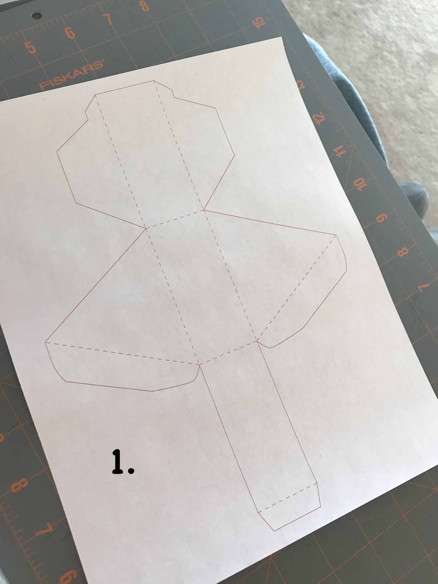 Handmade Custom Shaped Gift Box Series: Beginner - Tri-Fold Box : 6 ...