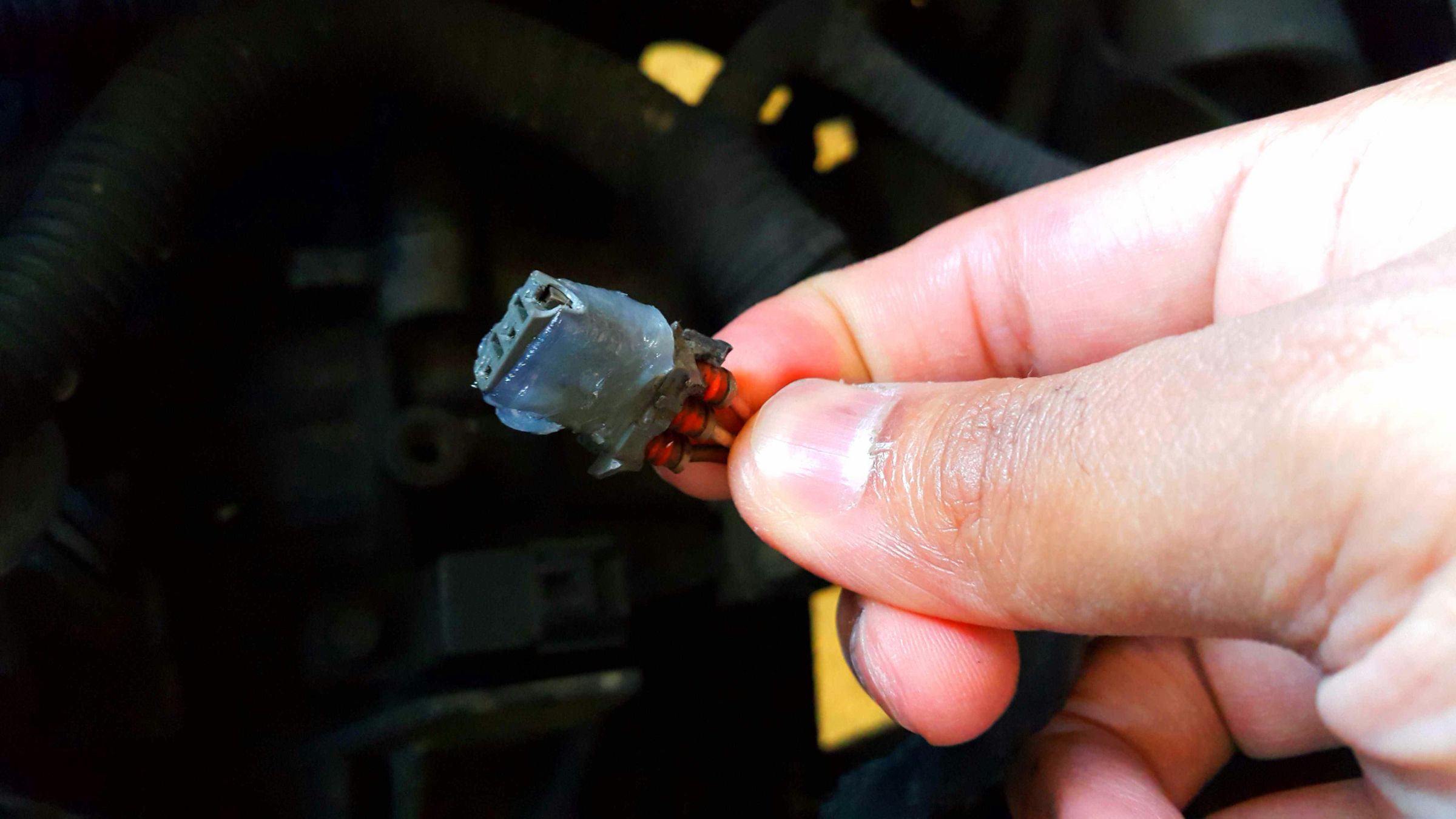 Fixing a Broken Engine Electrical Connector. : 3 Steps - Instructables