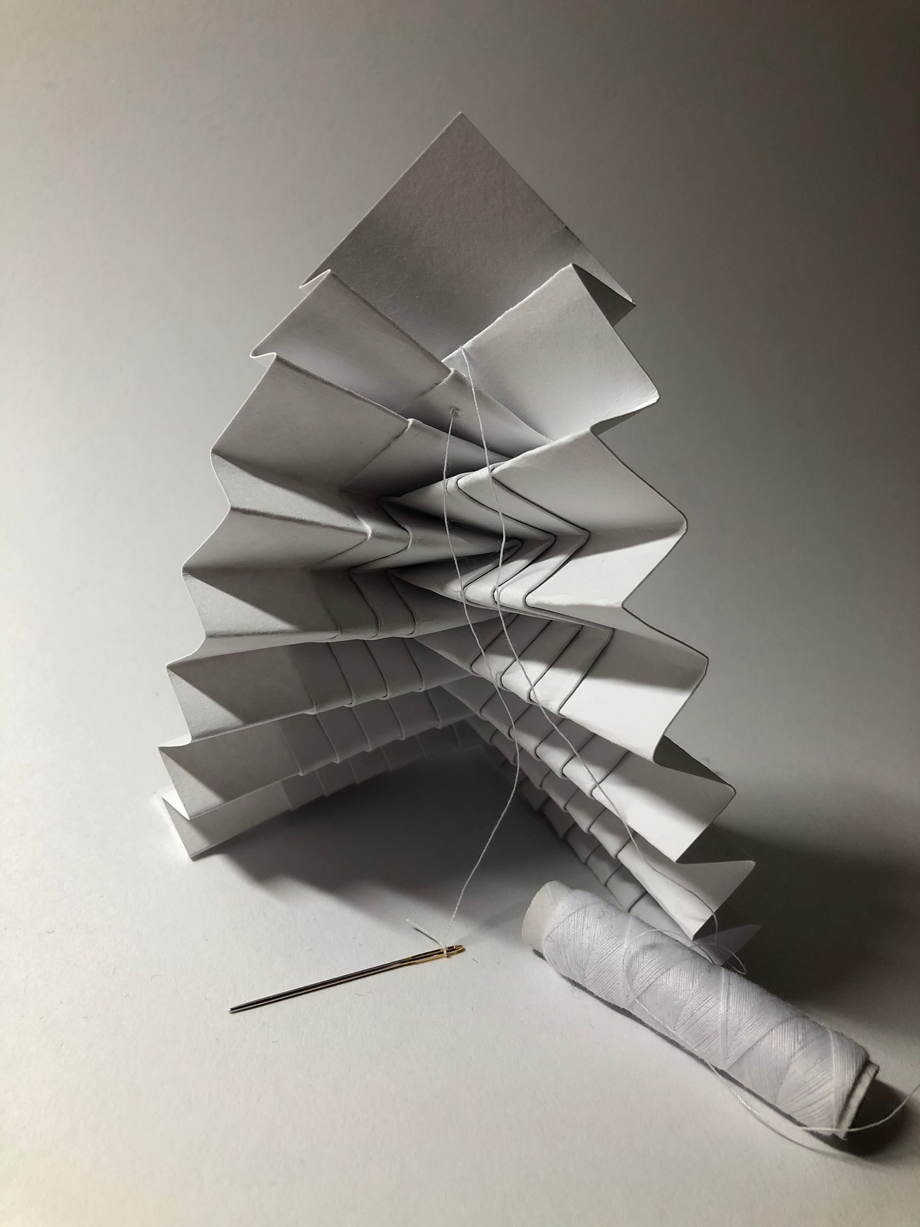 Kinetic Origami : 4 Steps (with Pictures) - Instructables
