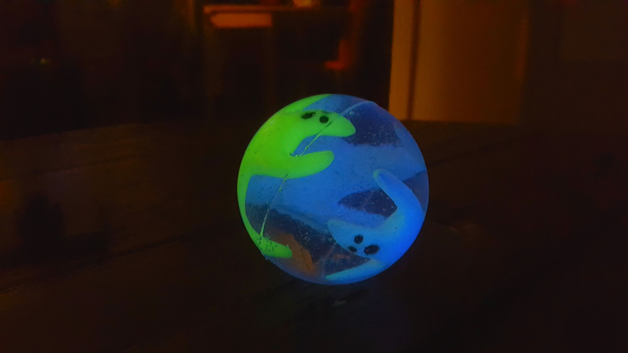 Ghosts in a Shell Bouncing Ball (Glow in the Dark) : 16 Steps (with ...