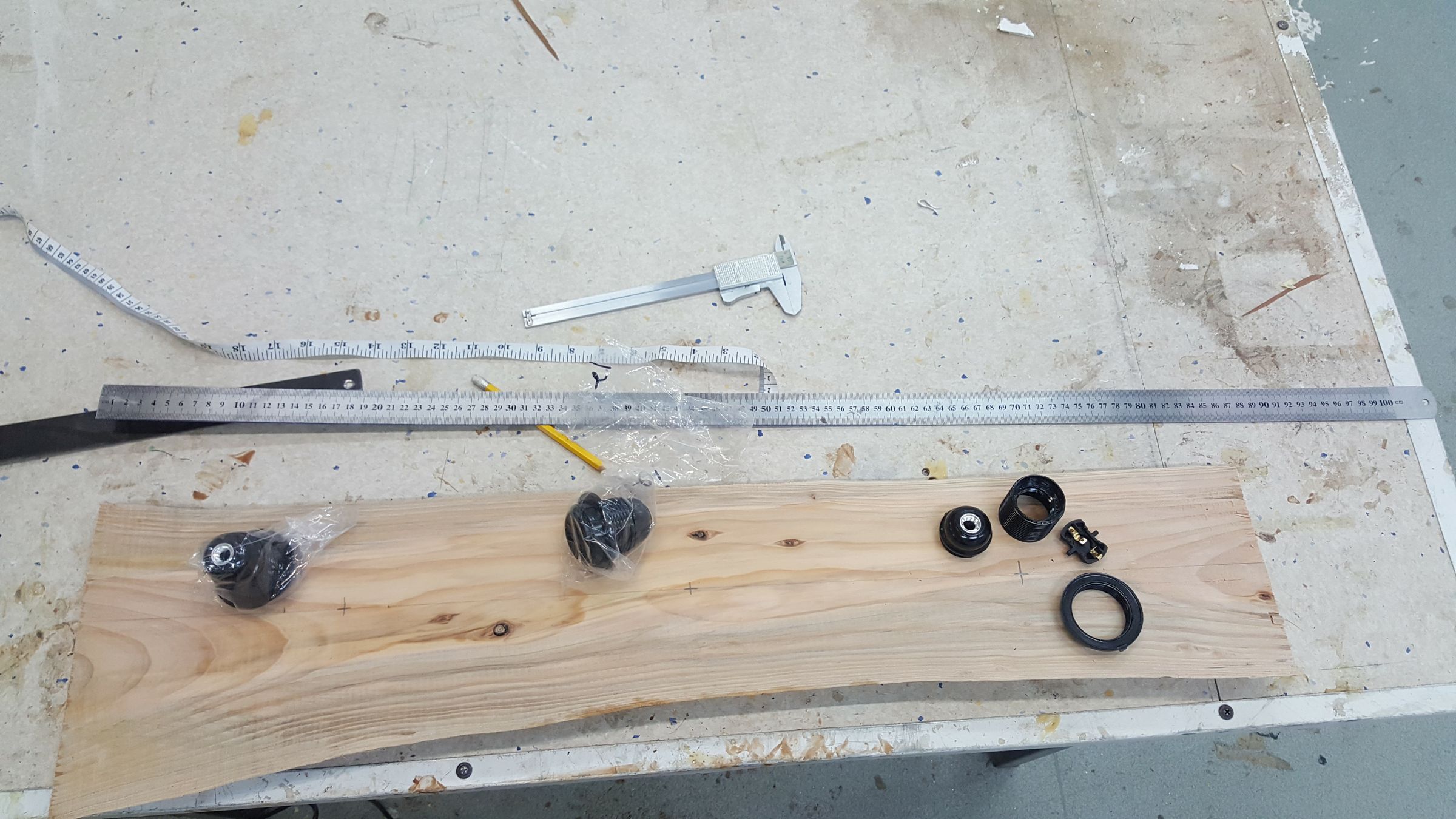 Natural Wood Light Fixture : 4 Steps (with Pictures) - Instructables