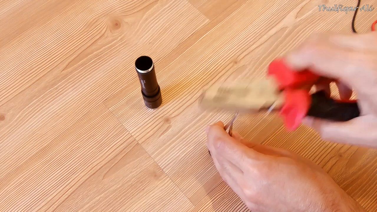 How to Repair Flashlight Switch (Fix Tailcap Switch) : 12 Steps ...
