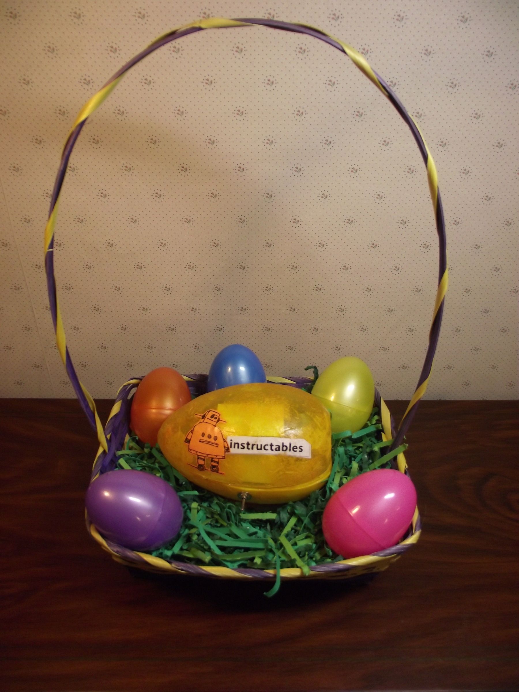 Useless Easter Egg Machine : 5 Steps - Instructables
