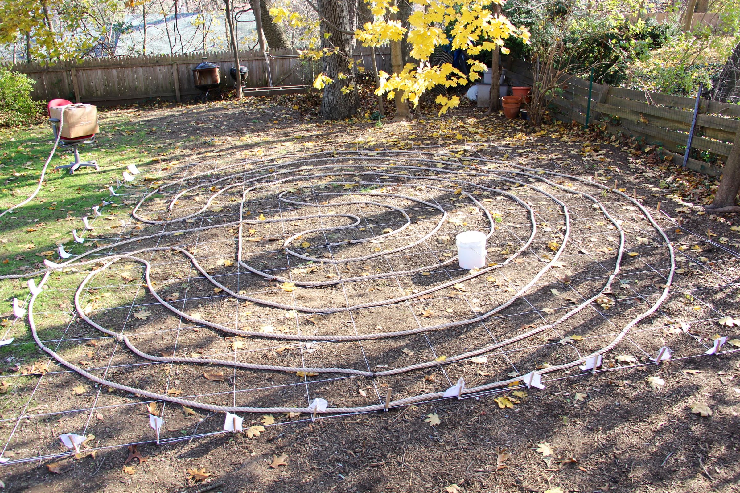 Build a Backyard Labyrinth : 20 Steps (with Pictures) - Instructables