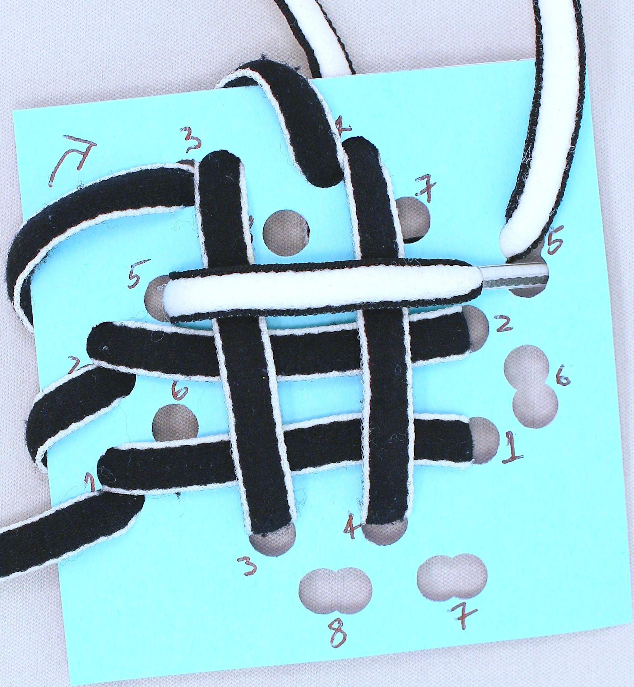 Tie a Pan Chang/Mystic Knot With a Paper Template : 7 Steps (with ...