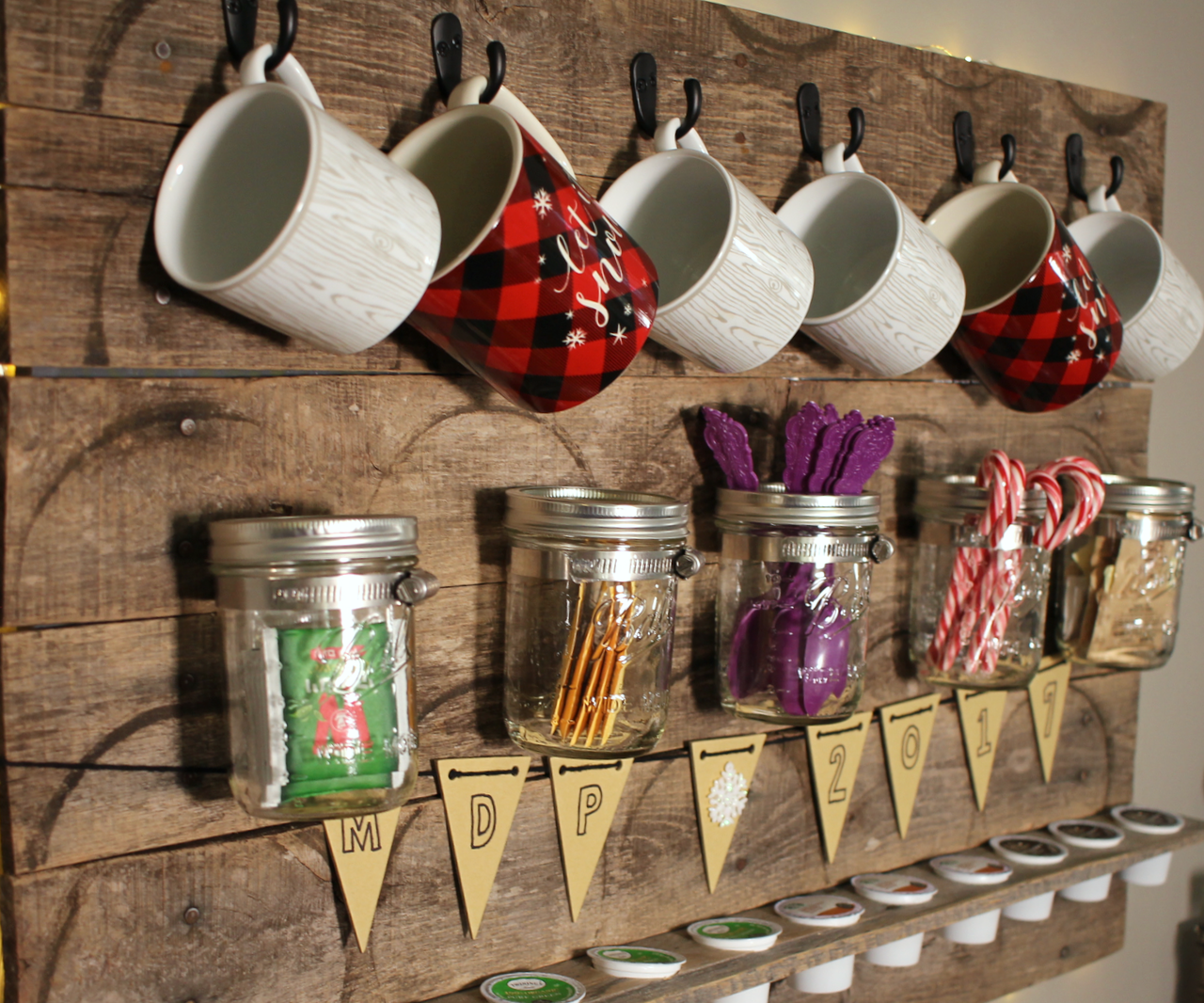 Coffee/Tea Pallet Drink Station : 9 Steps (with Pictures) - Instructables