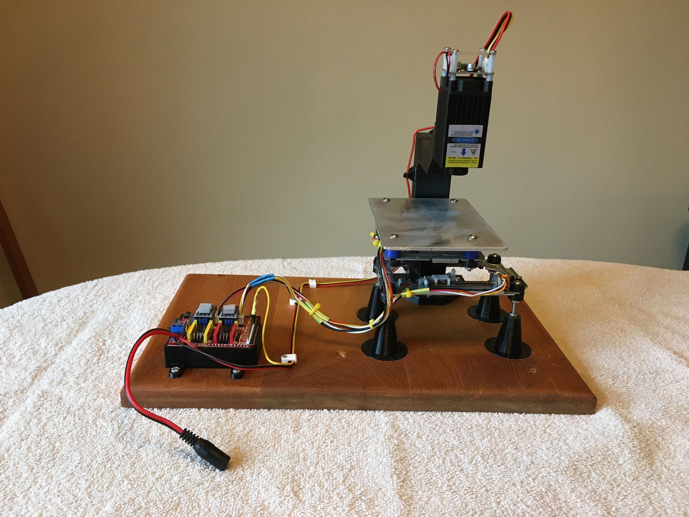 Laser Engraver Made With Repurposed CD/DVD Computer Drives : 10 Steps ...