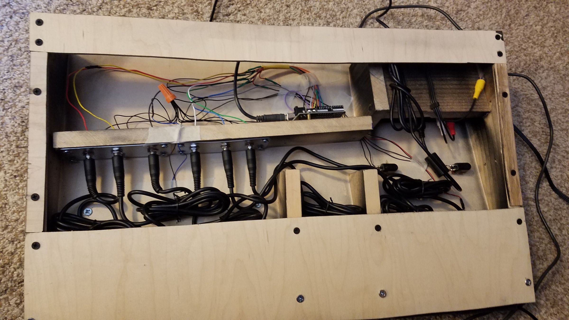 DIY Chewie Monsta Looper (Based on Ed Sheeran's) : 7 Steps - Instructables