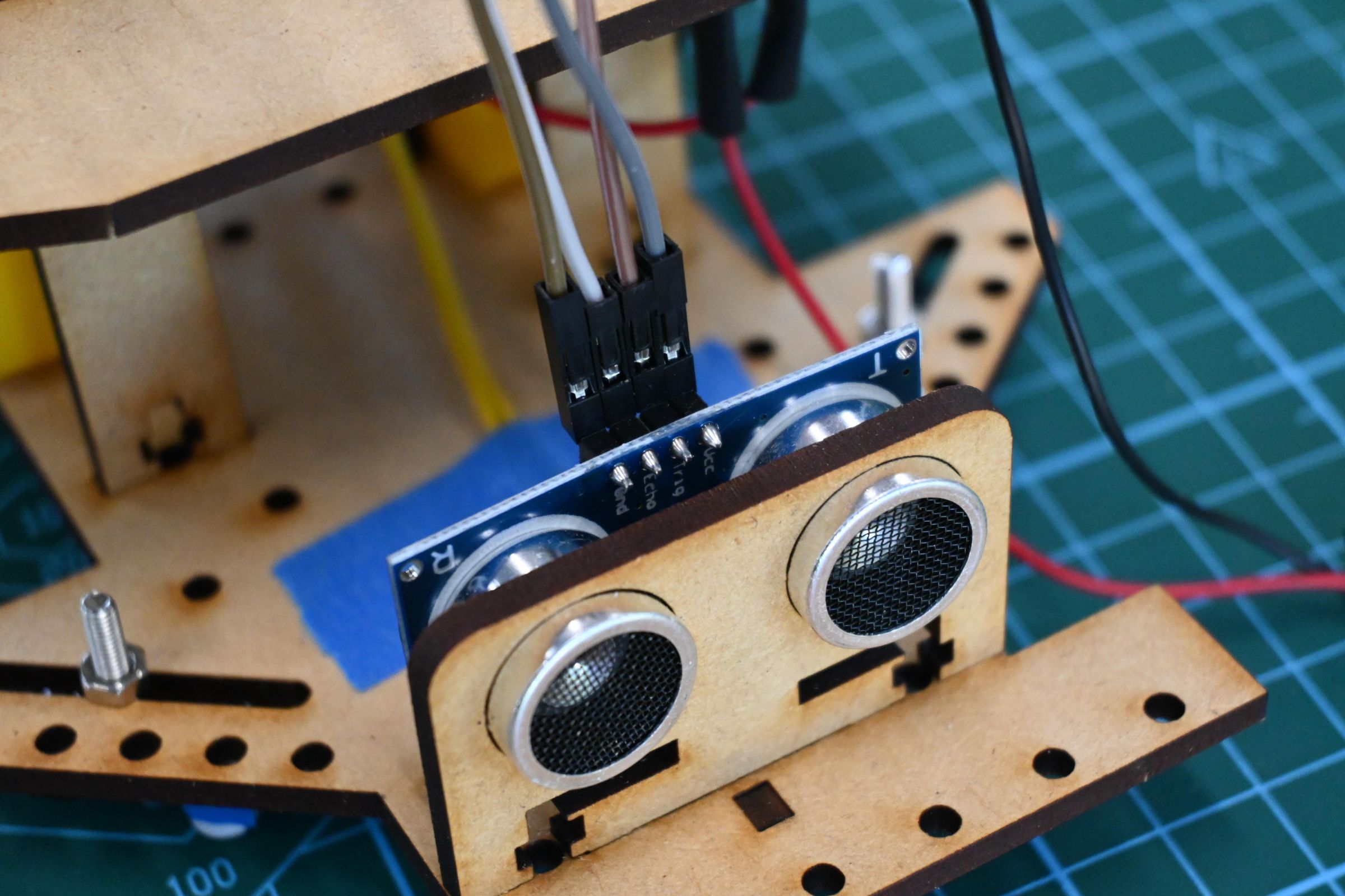 BATTLE BOTS - Torneo De Robots Sumo : 11 Steps (with Pictures) - Instructables