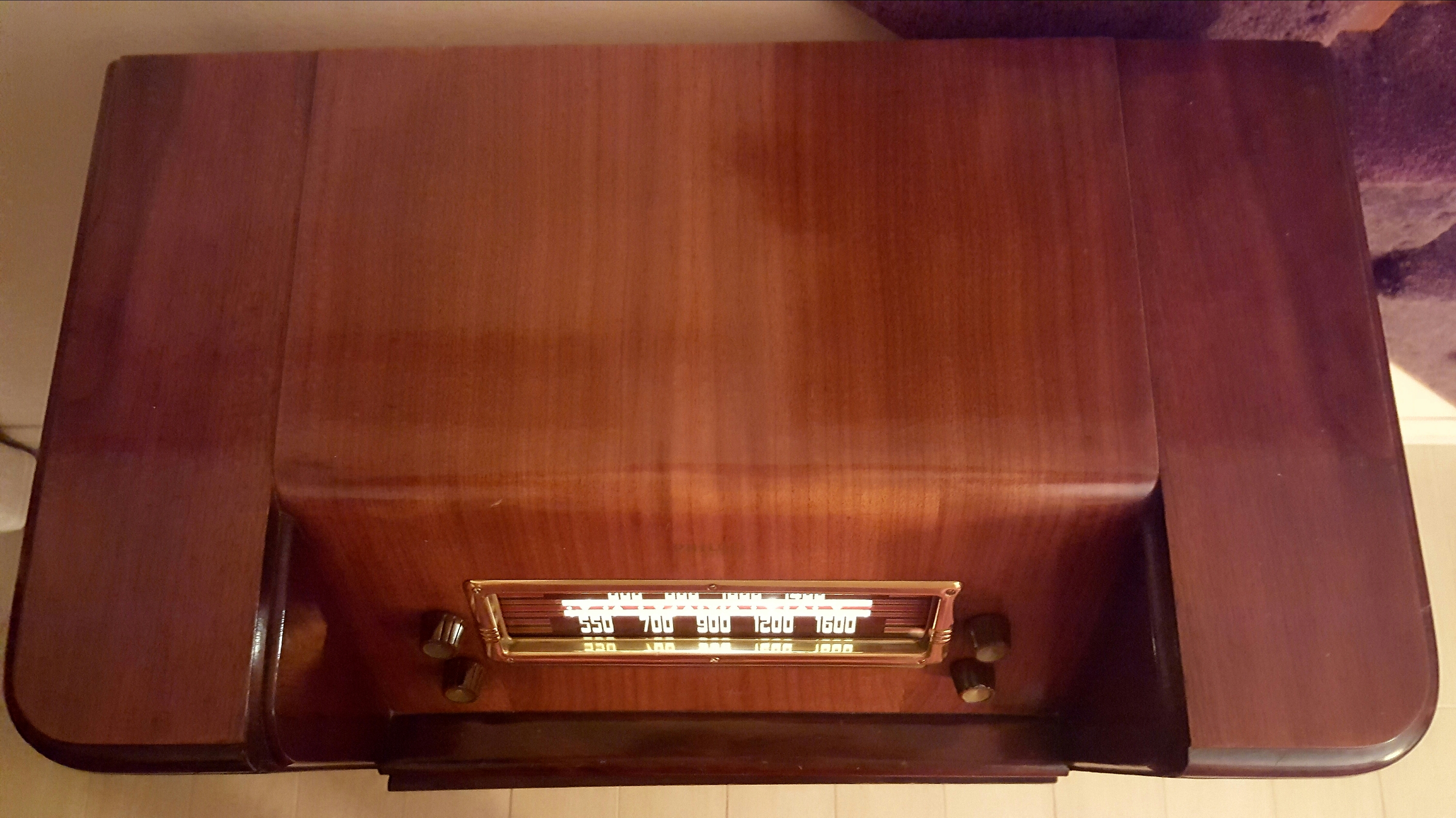 1948 Philco Radio / Phono Liquor Cabinet : 4 Steps (with Pictures ...