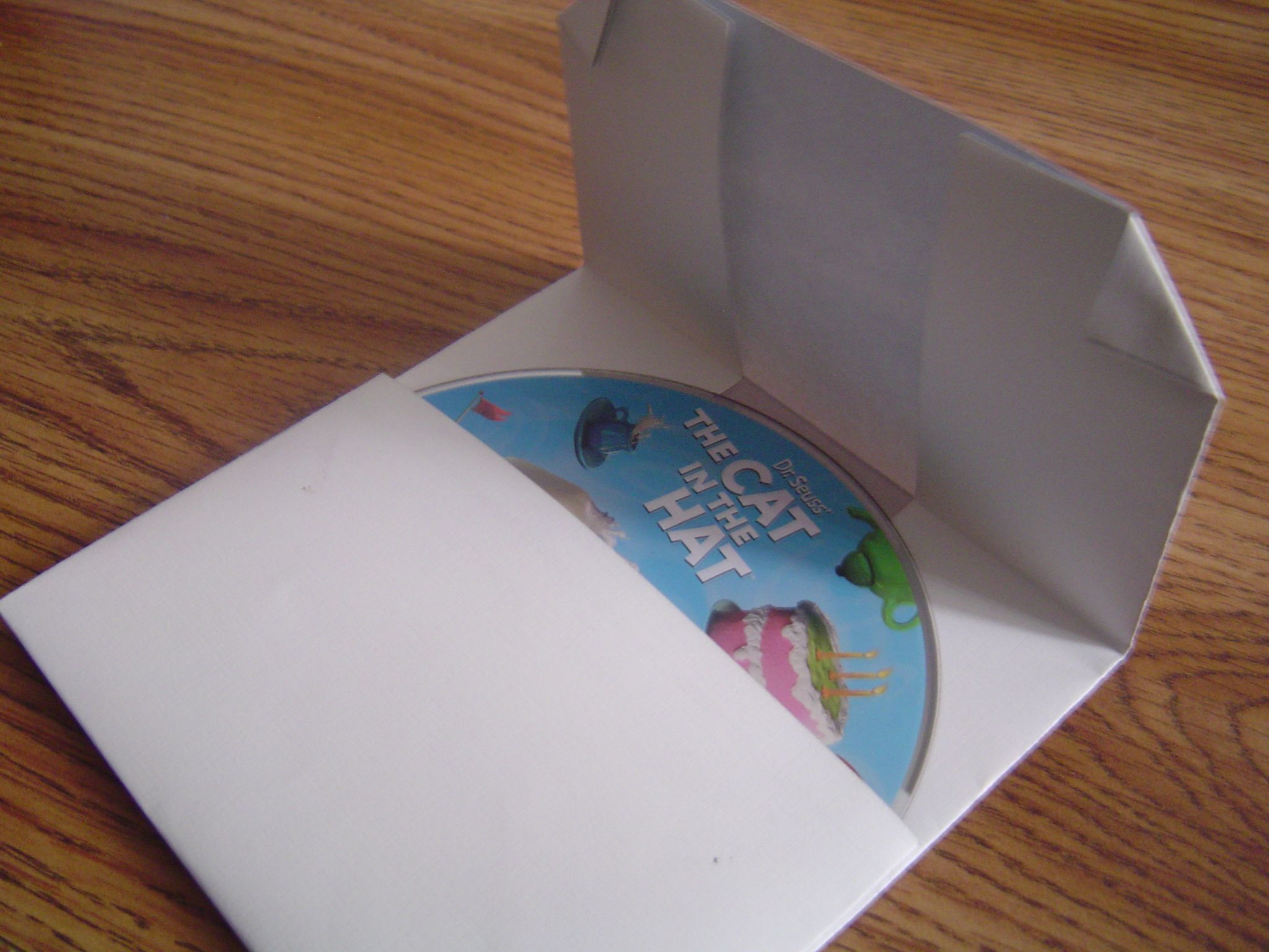 A More Customizable Paper CD or DVD Case : 8 Steps - Instructables