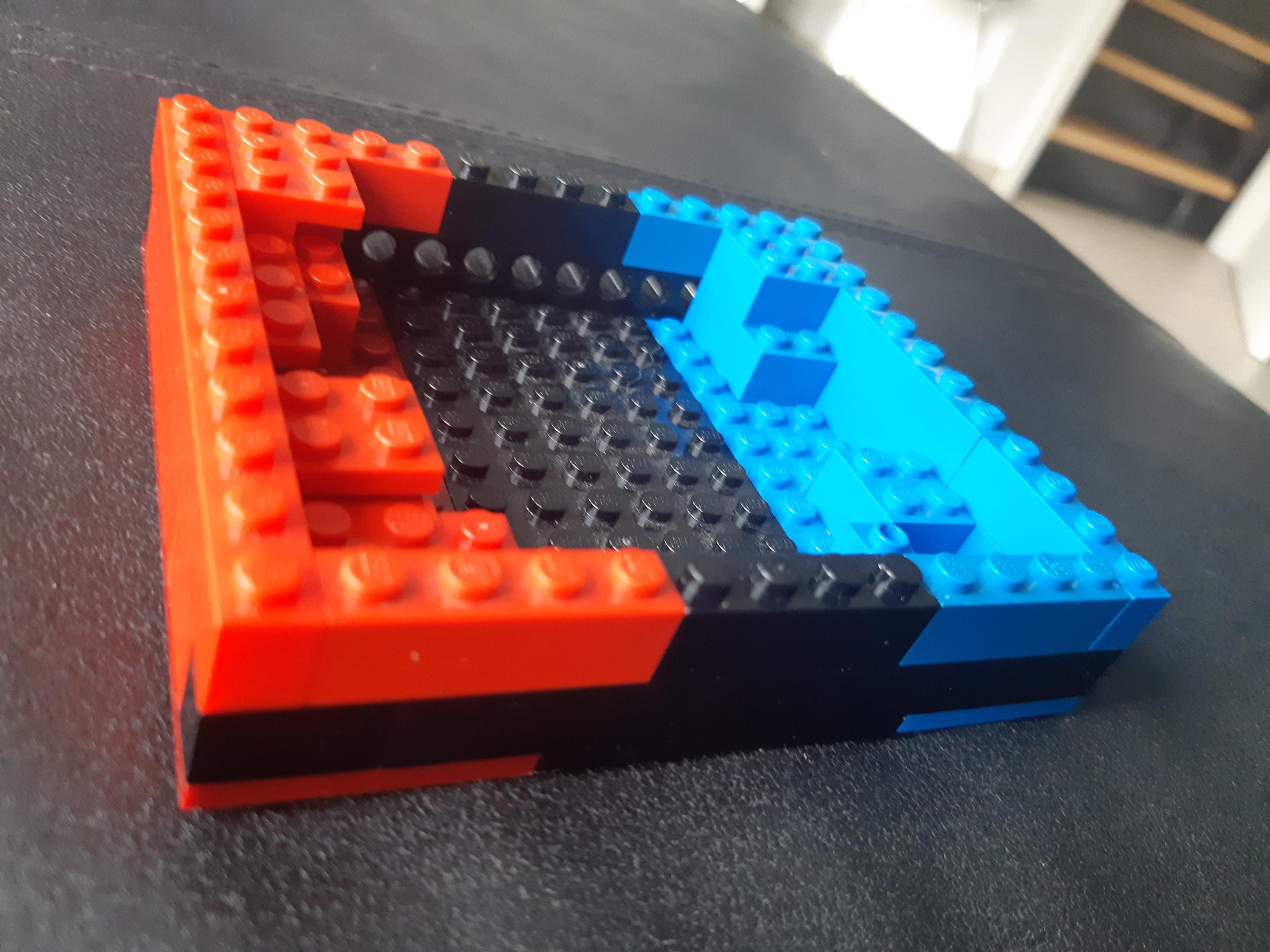 Lego Portable Gaming Console With Space Invaders : 4 Steps - Instructables