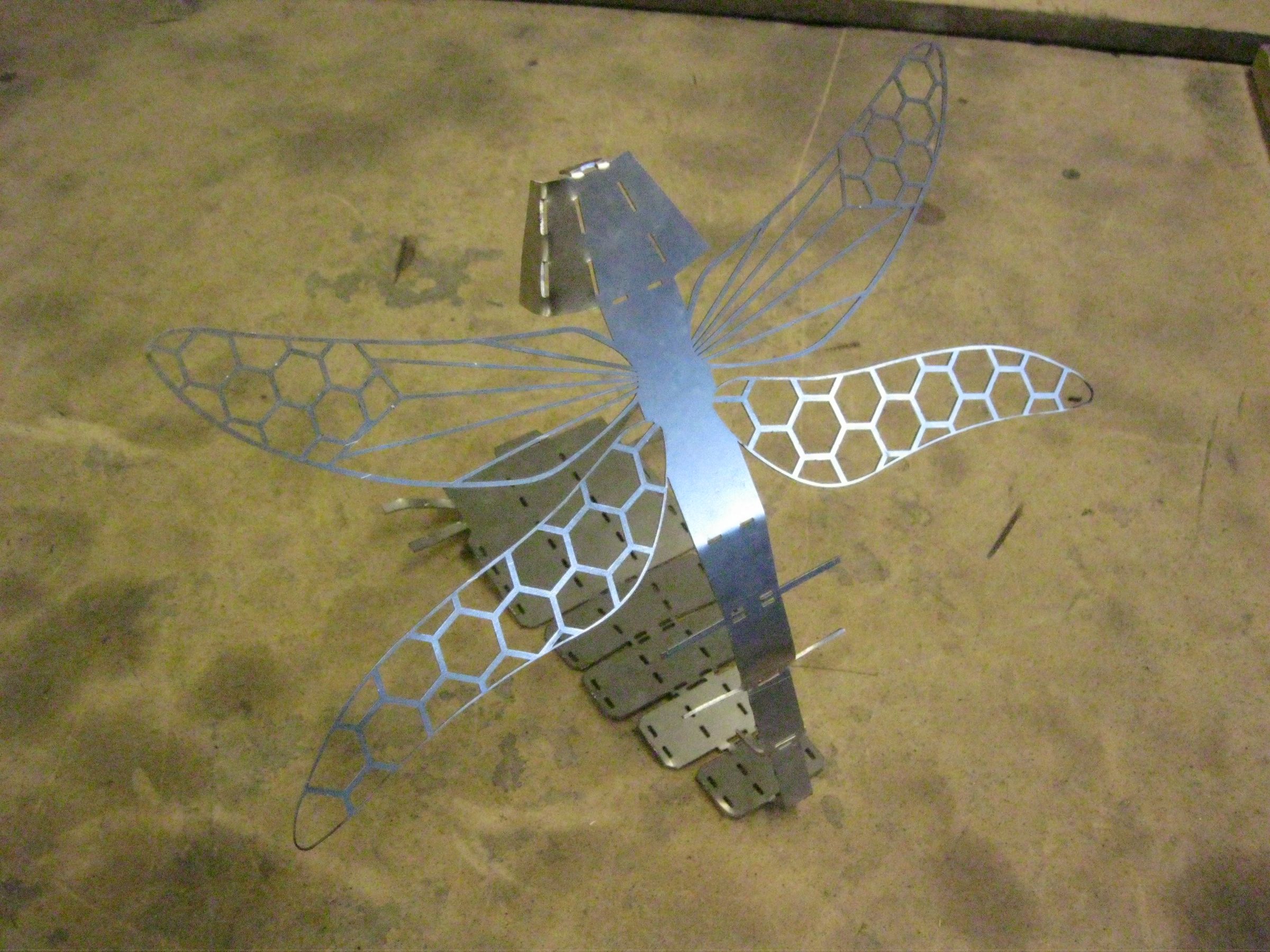 Dragonfly 3D Fold-up : 3 Steps (with Pictures) - Instructables