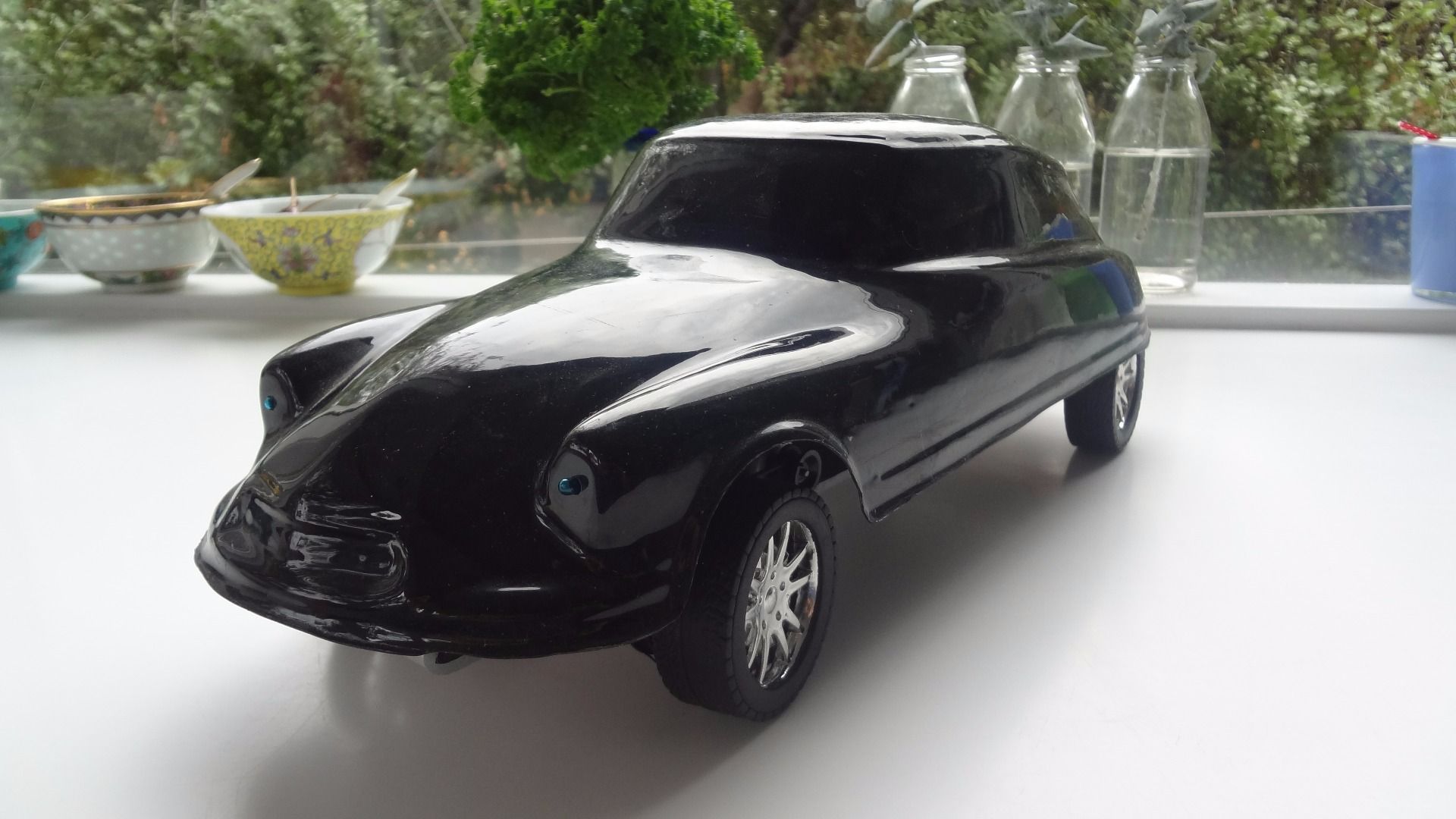 Moving Scale Car : 6 Steps - Instructables